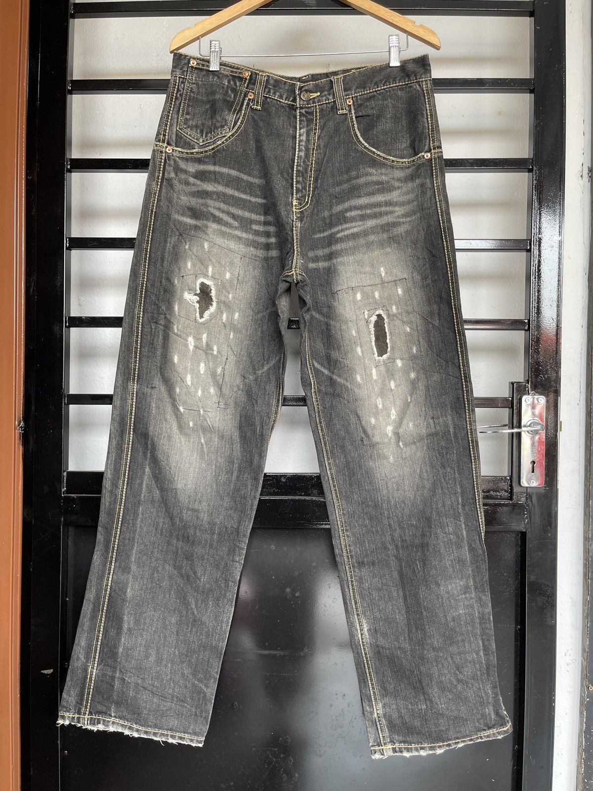 Number (N)ine × Seditionaries Brth by Number Nine Distressed Denim ...
