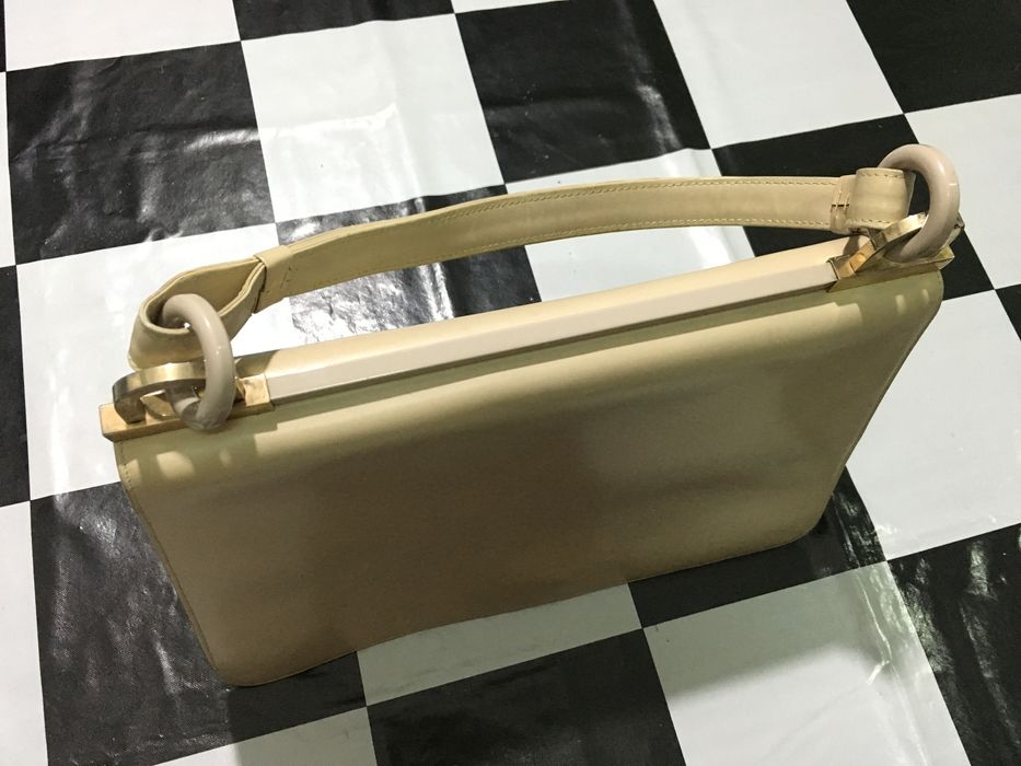 Loewe Loewe Bag Cream Calfskin Leather | Grailed