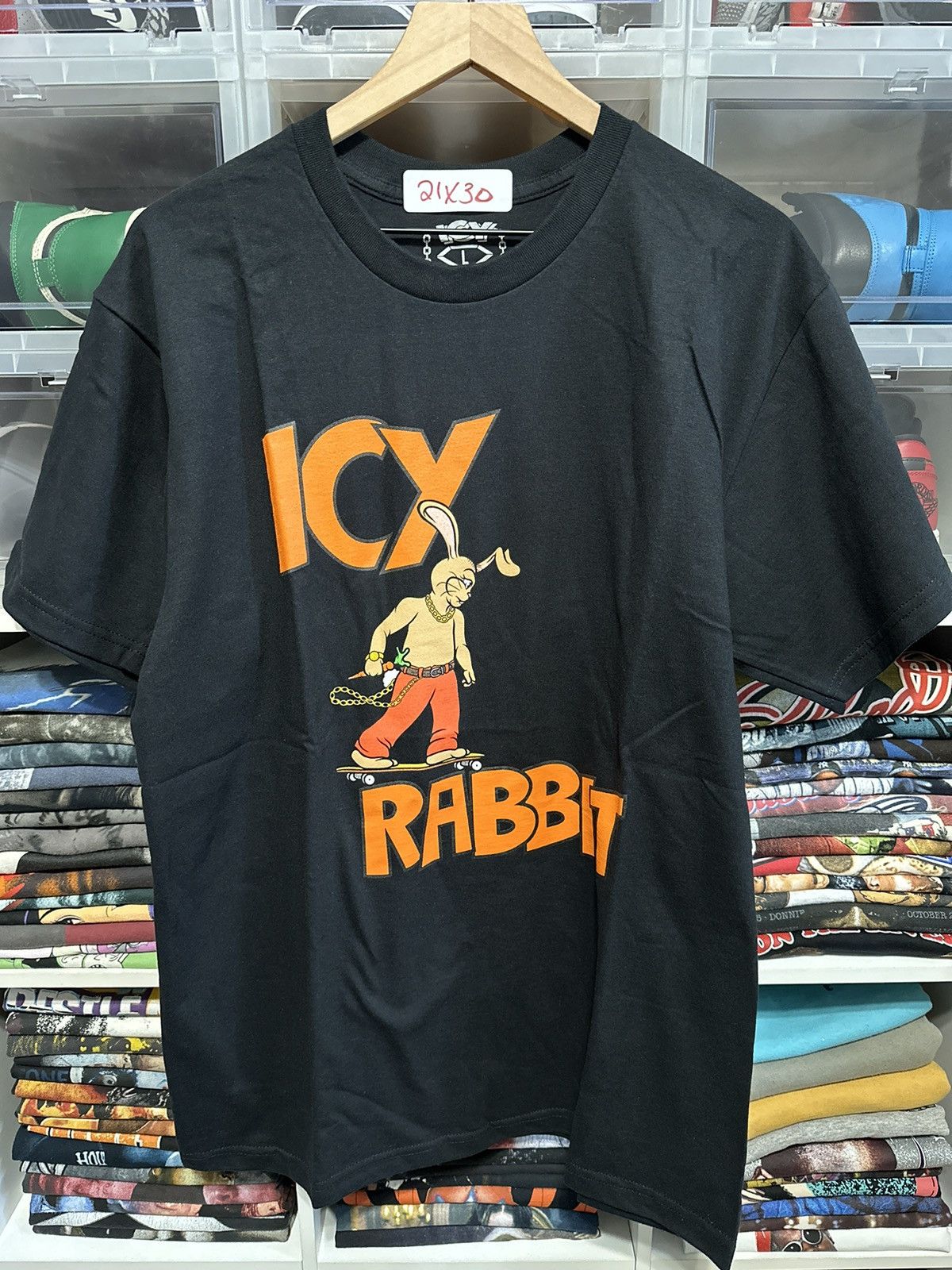 Hype × Icy Rabbit × Streetwear Icy Rabbit Skateboard Logo Graphic Tee ...