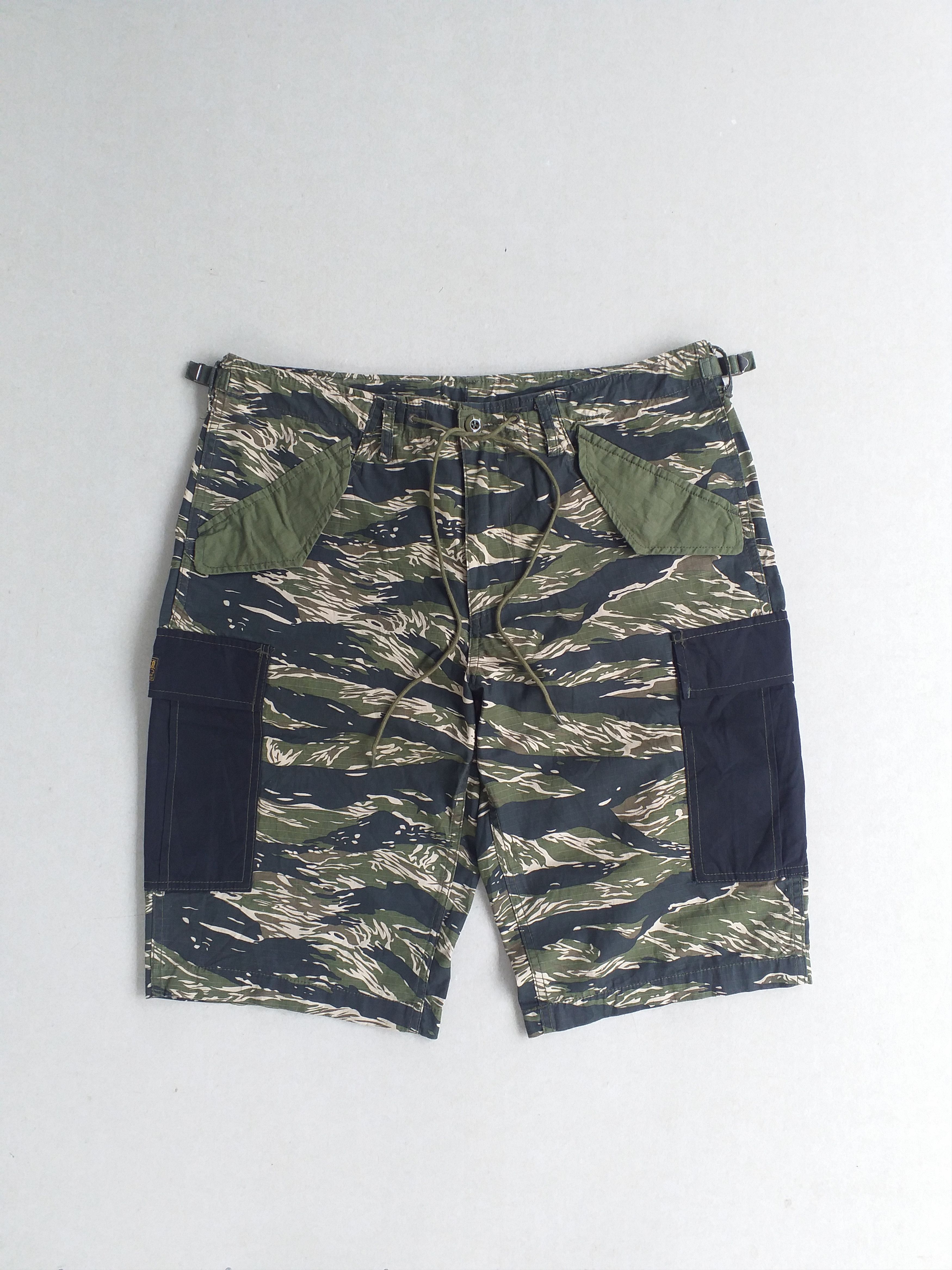 The Real McCoy's Toys McCoy Two Tone Tiger Camo Cargo Shorts | Grailed