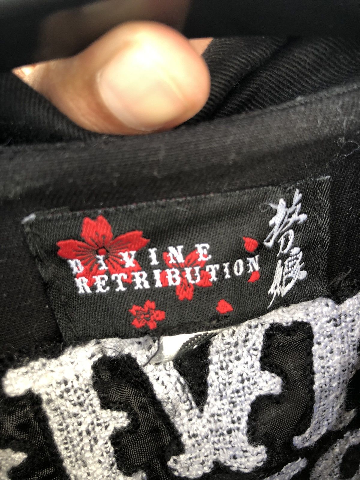 Japanese Brand Japanese Brand Divine Retribution Geisha Samurai ...