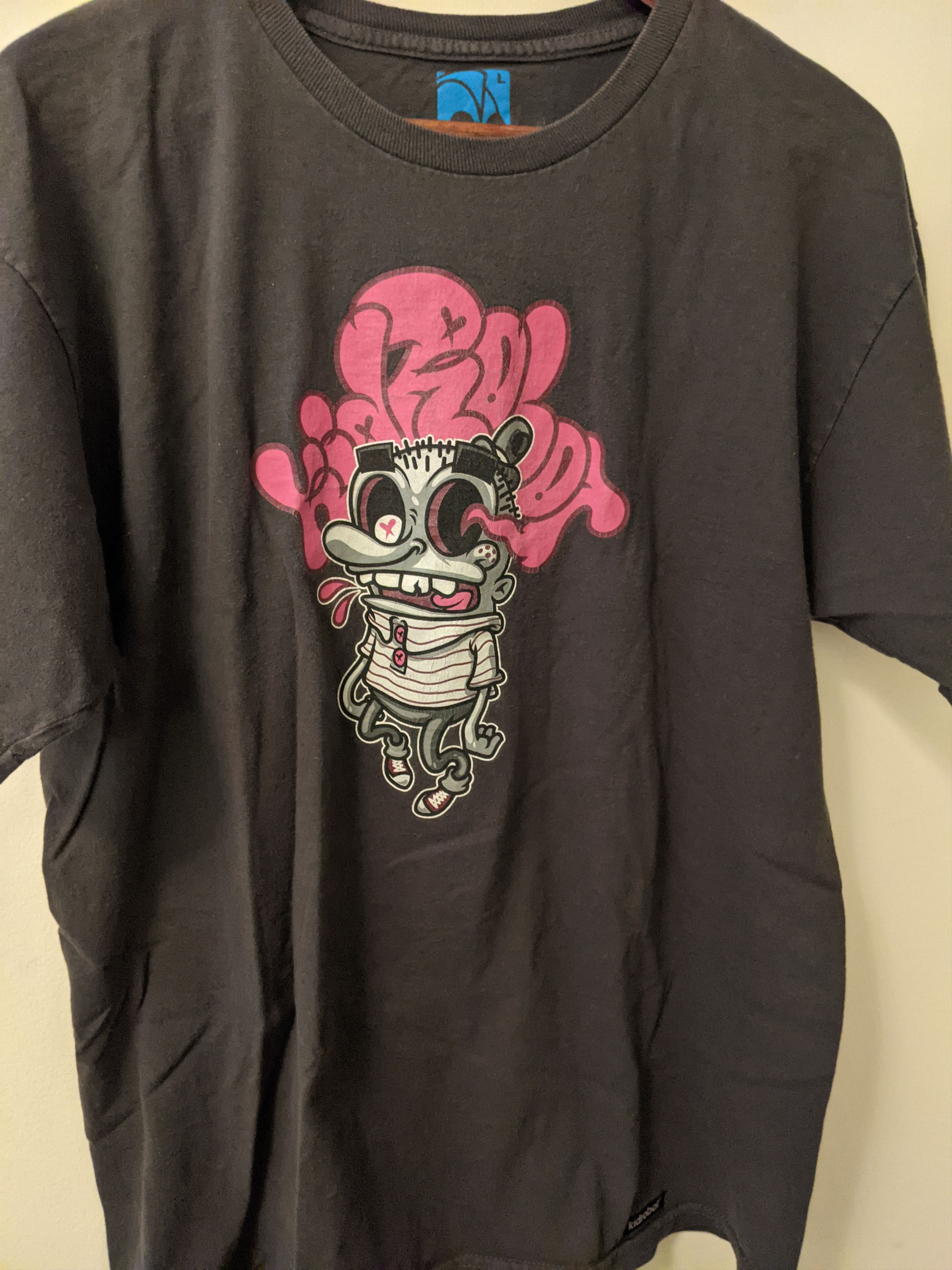 Art × Kid Robot Kid Robot x Mad T-Shirt | Grailed