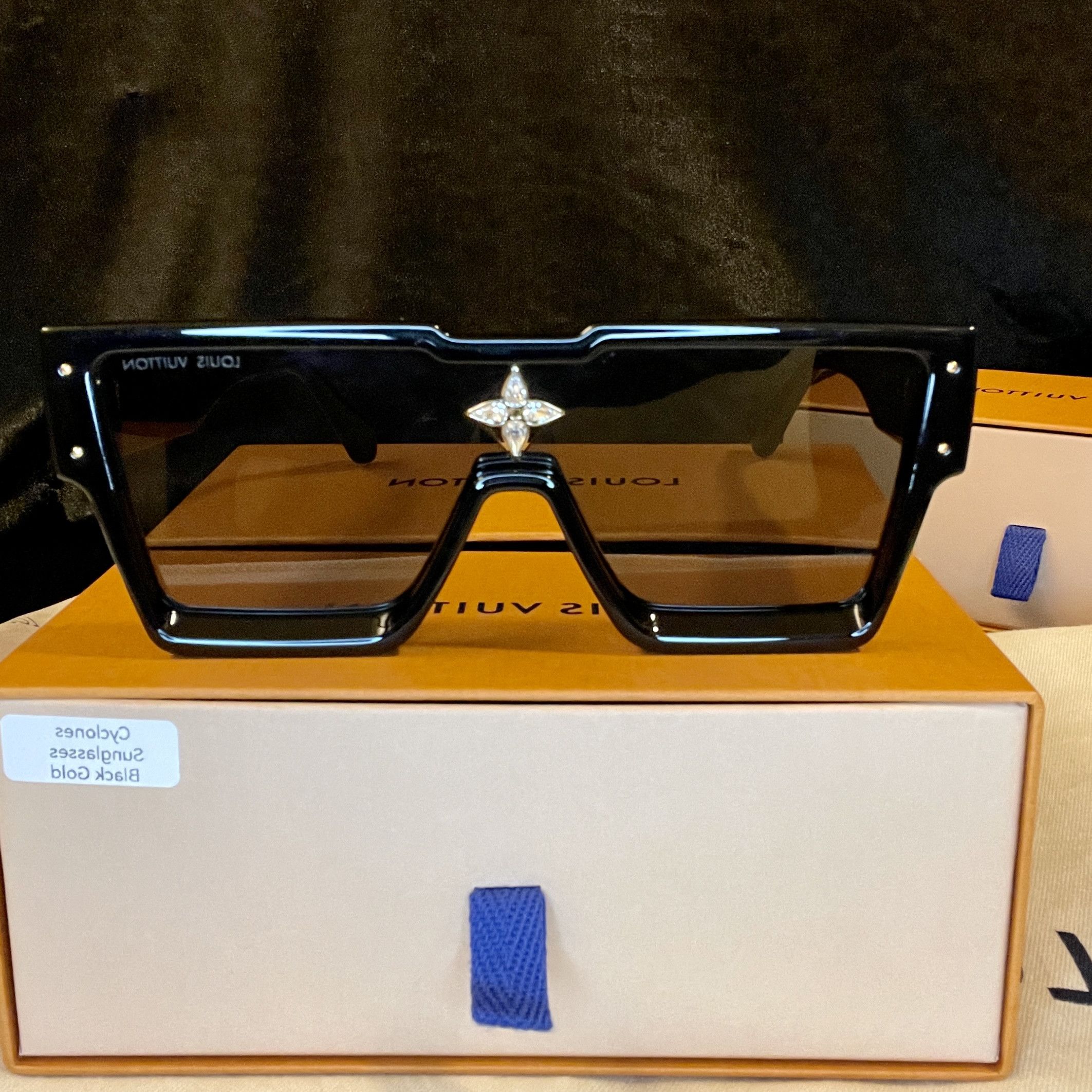 Louis Vuitton Louis Vuitton Cyclone Sunglasses Grailed