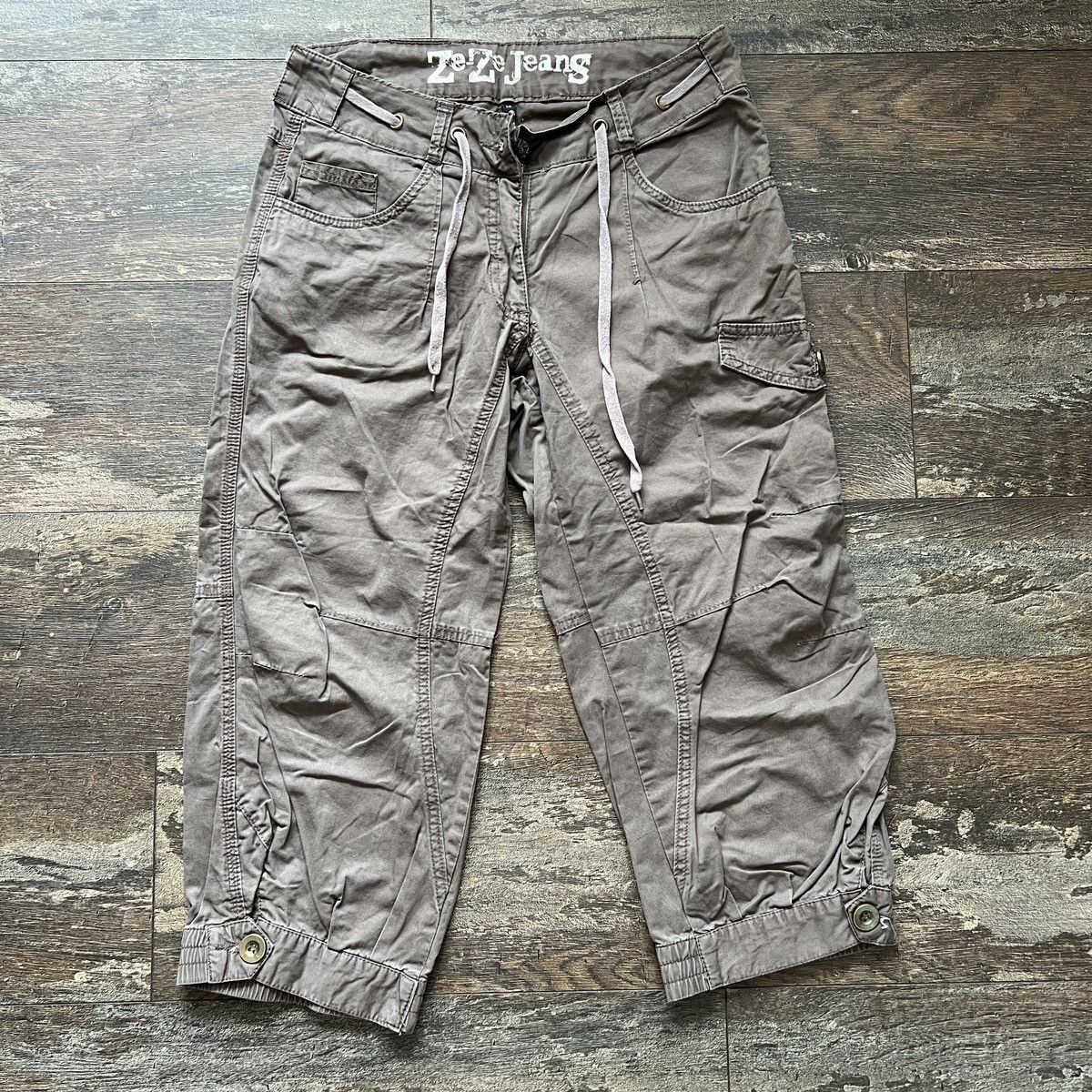 Vintage Y2K 36 Size Capri Pants Shorts 2000s cargo parachute baggy ...