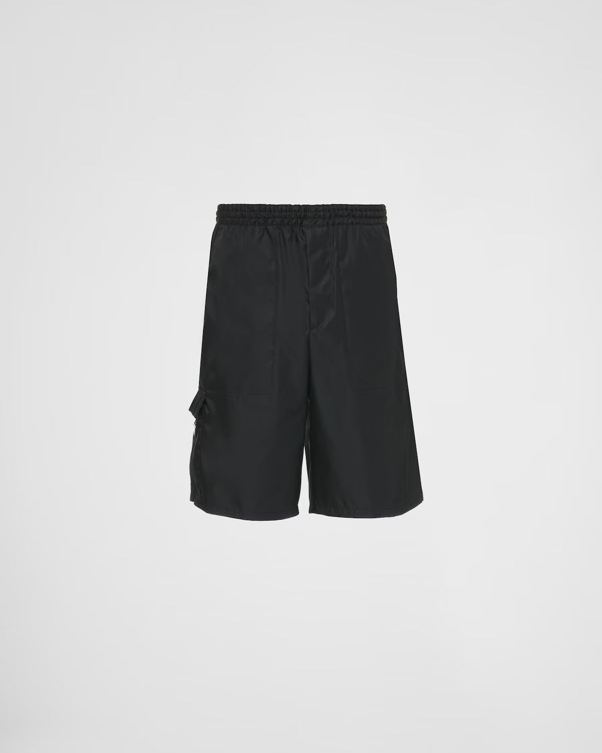 Prada PRADA SHORTS NYLON SWIM LOGO SURF SPH179_1WQ8_F0002_S_221 | Grailed