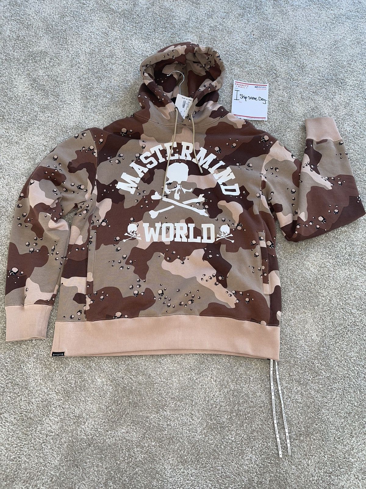 Mastermind Japan Mastermind World College Skull Hoodie STEAL | Grailed