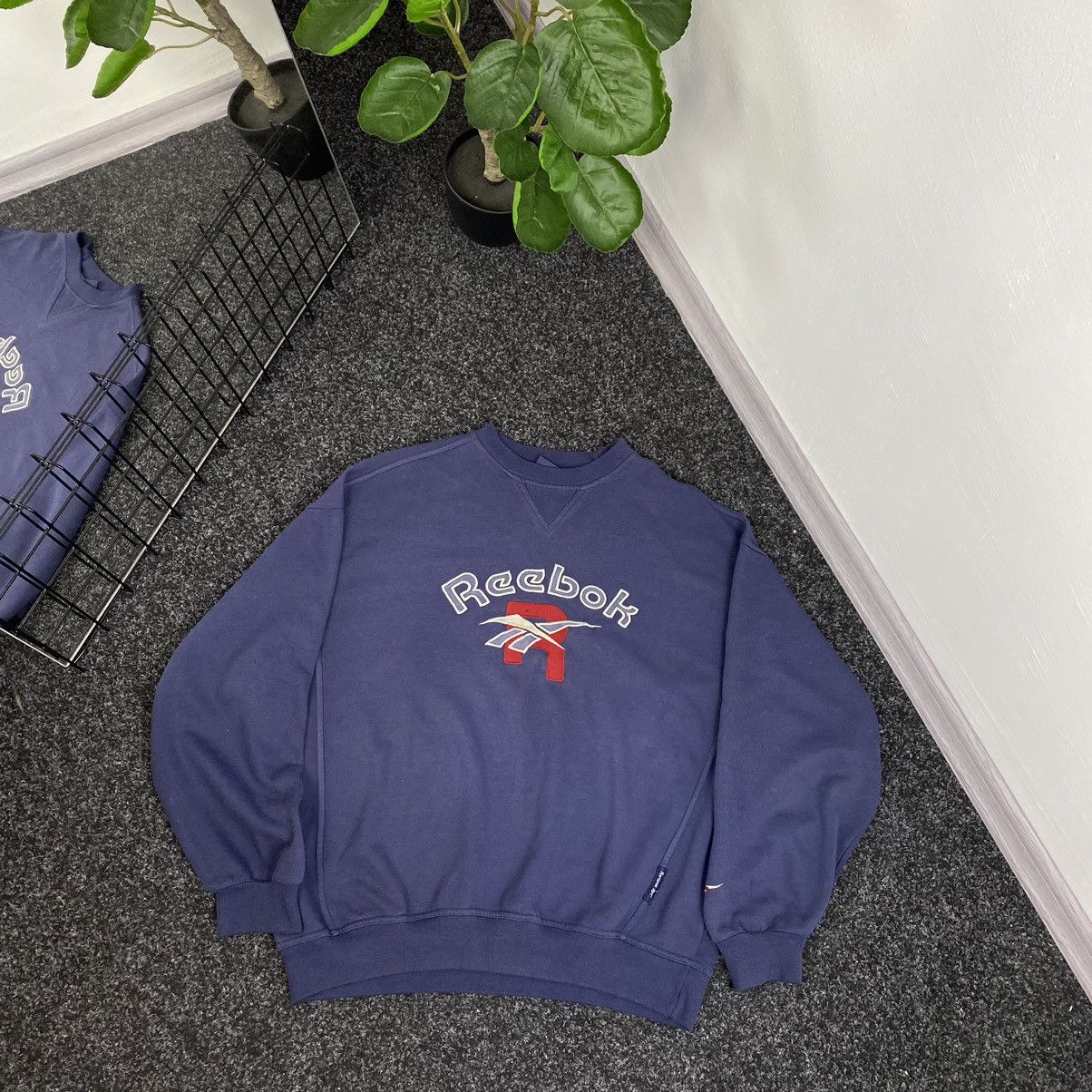 Vintage Boxy Fit Vintage Reebok 90s Big Embroidered Logo Streetwear ...