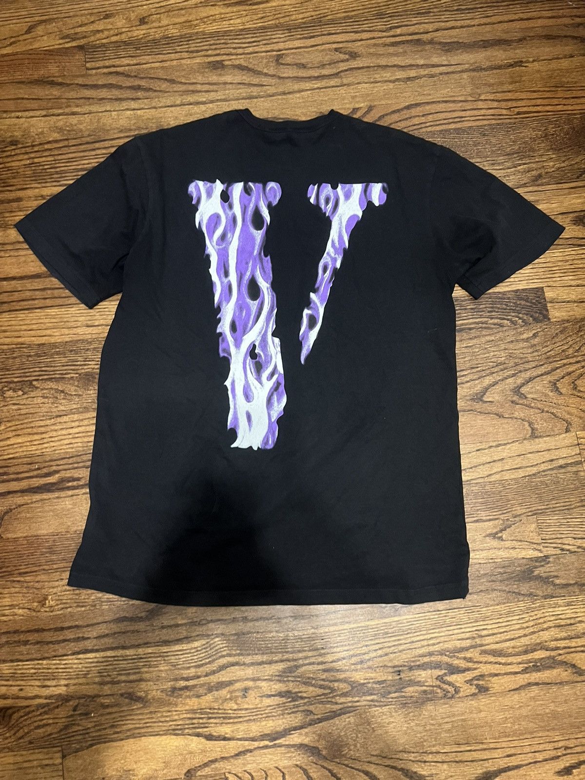Vlone Vlone black and purple skullhead T shirt | Grailed
