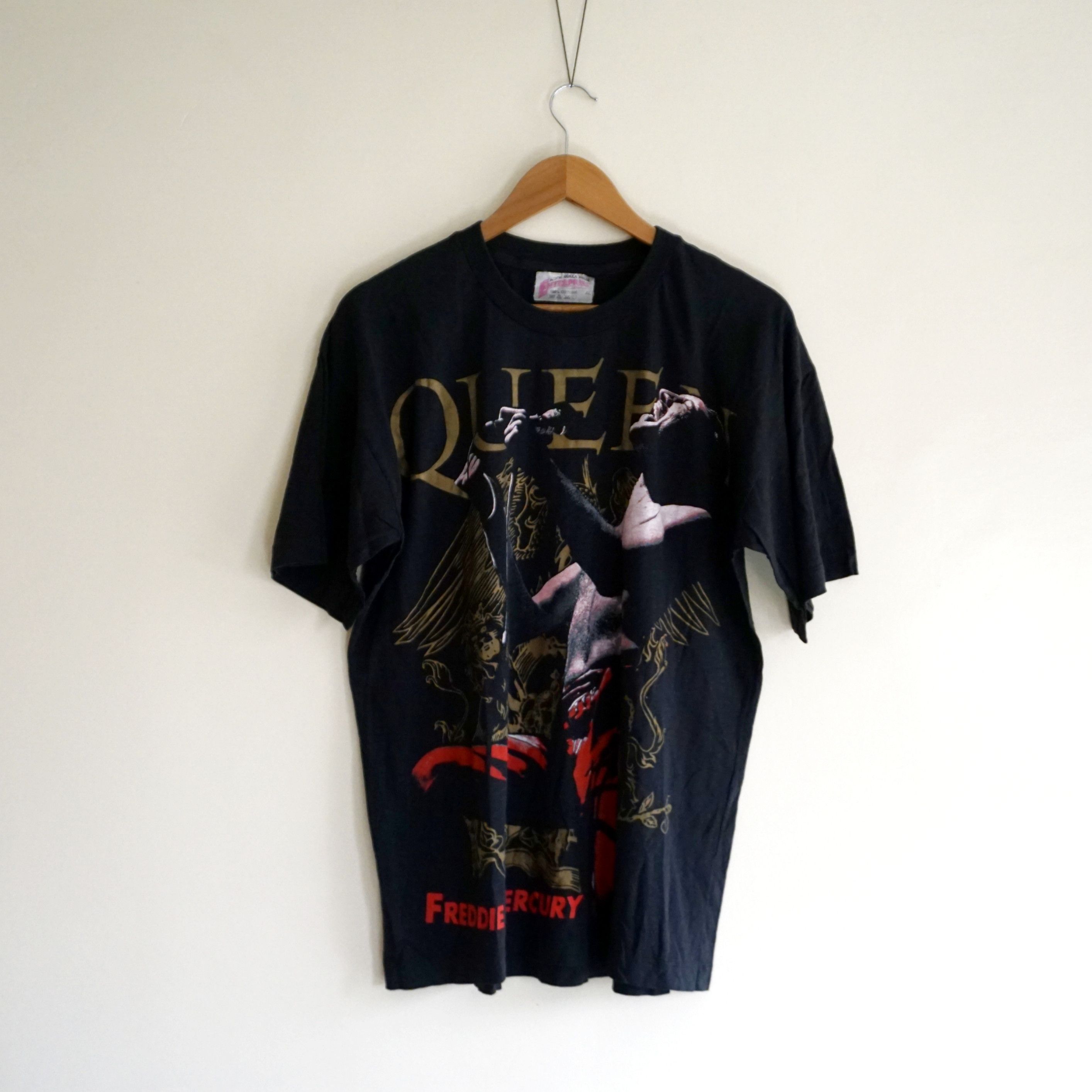 Band Tees × Queen Tour Tee × Vintage Vintage rare queen Freddie mercury ...