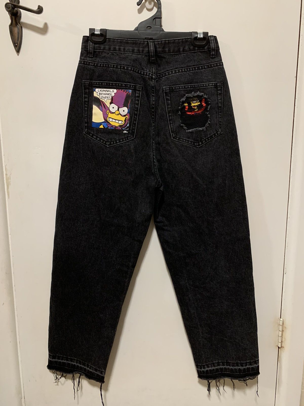 Streetwear × The Simpsons Jupe Vendue X The Simpsons Bart Black Jeans ...