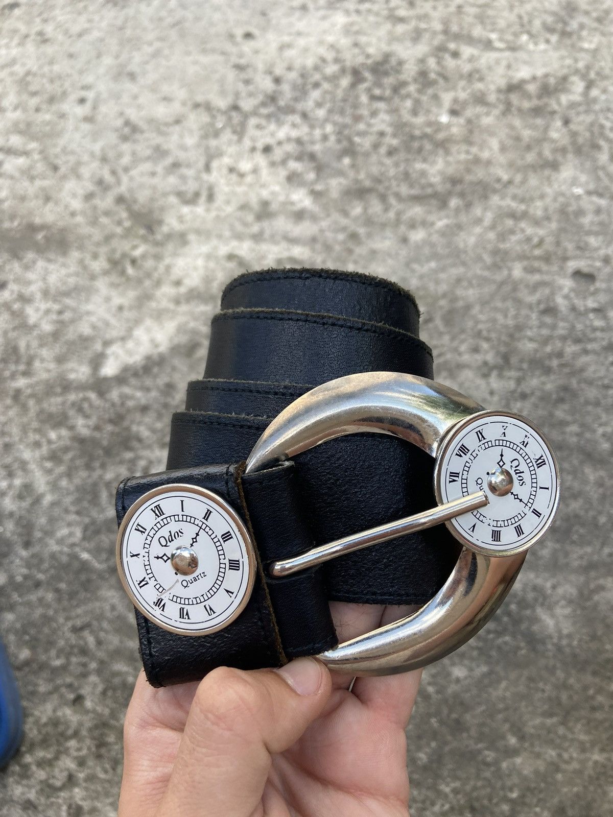 Archival Clothing × Avant Garde × Streetwear Y2K vintage belts clock ...