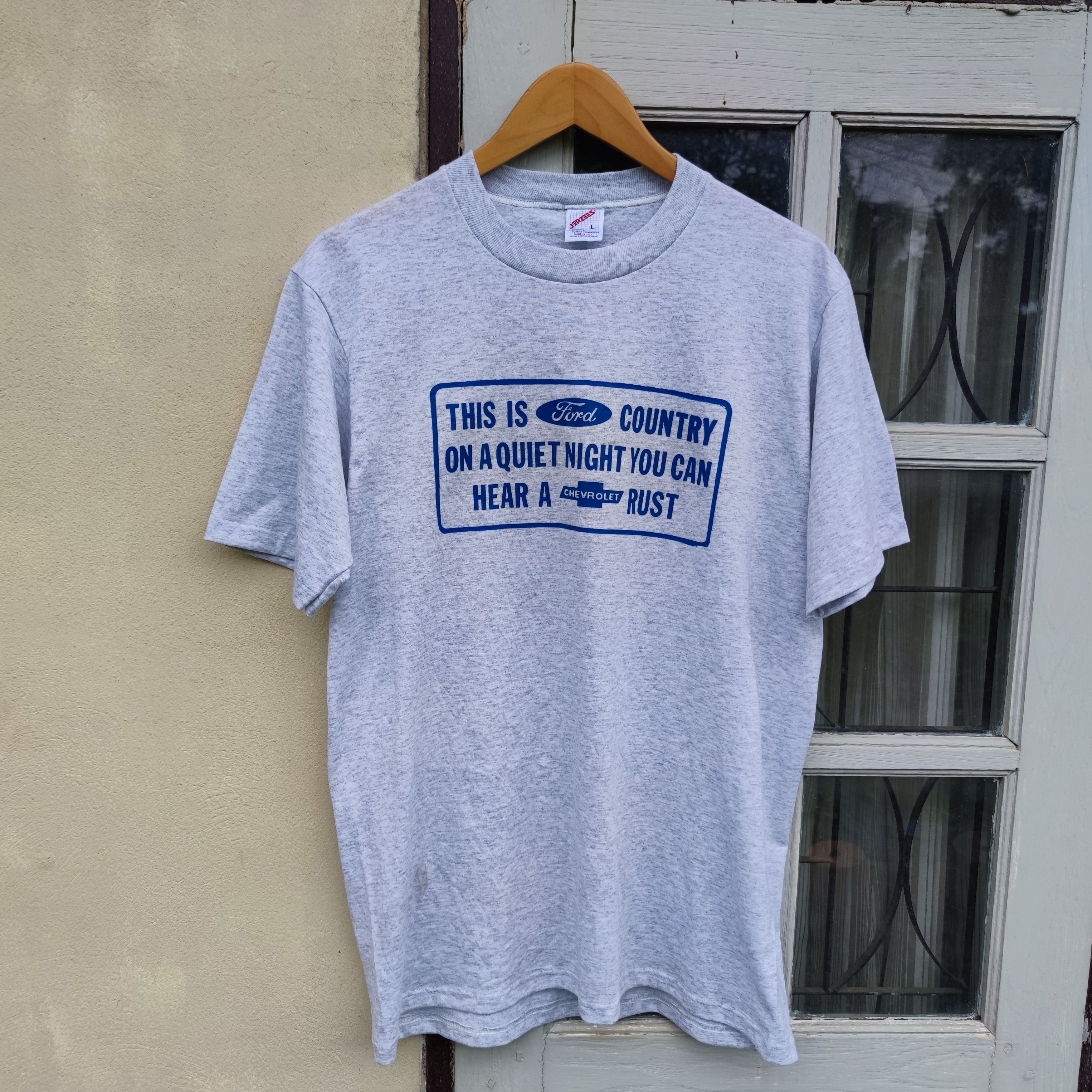 Ford × Vintage Vintage 90s Ford Country Parody Chevrolet Funny T-Shirt ...