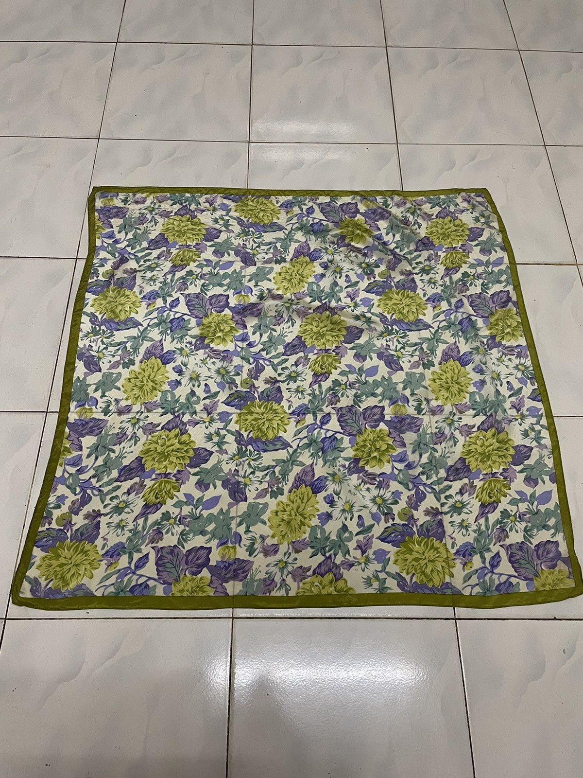 Designer × Japanese Brand Vintage MoonBat Silk Scarf | Grailed