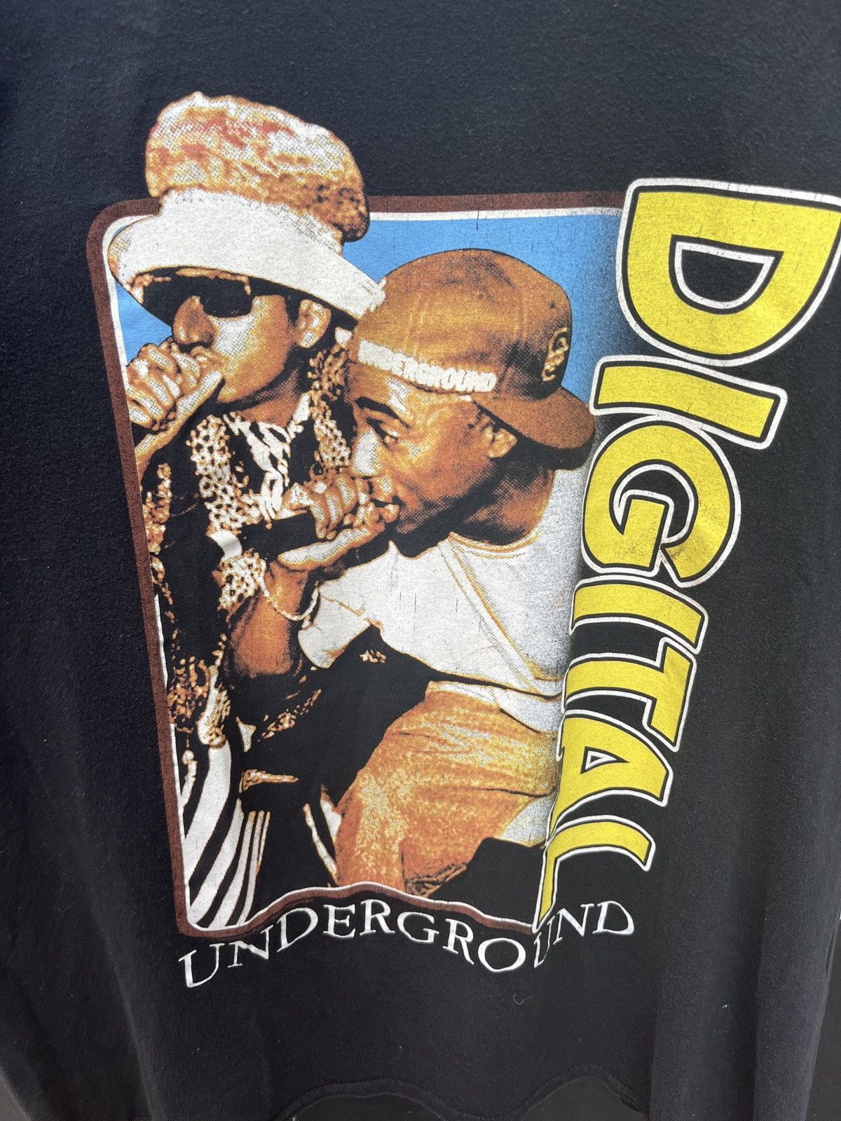 American Classics Digital Underground Tupac Official Licensed T-Shirt ...