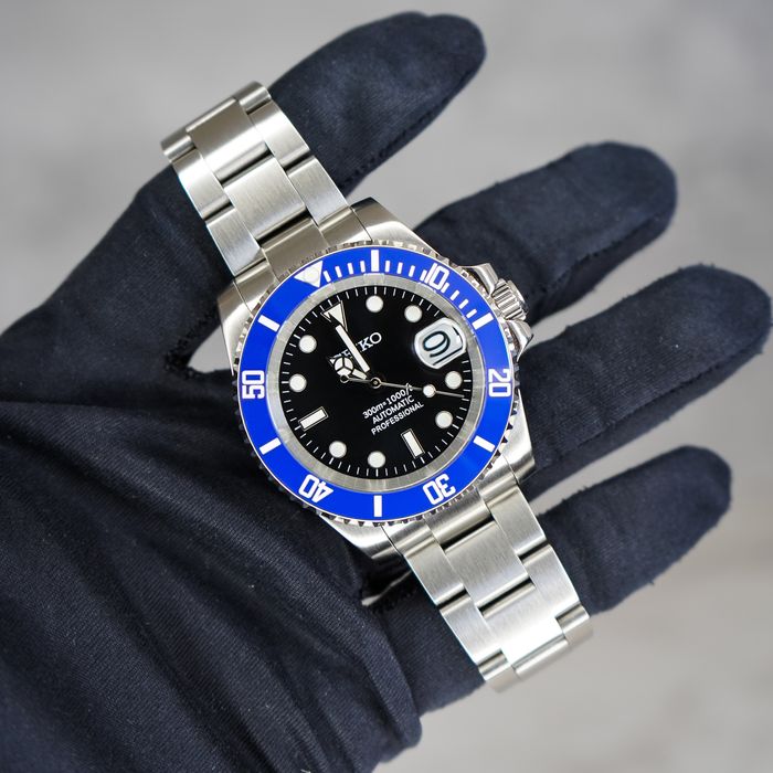 Custom 40mm Blue Submariner Seiko Mod Watch w/ NH35 Movement | Grailed