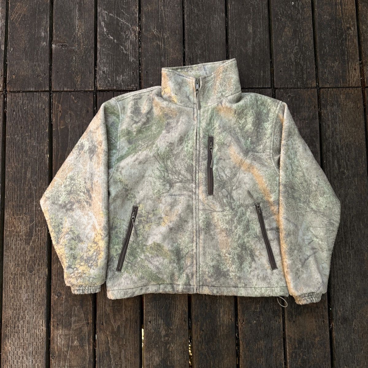Vintage Cream white matcha Realtree fleece | Grailed