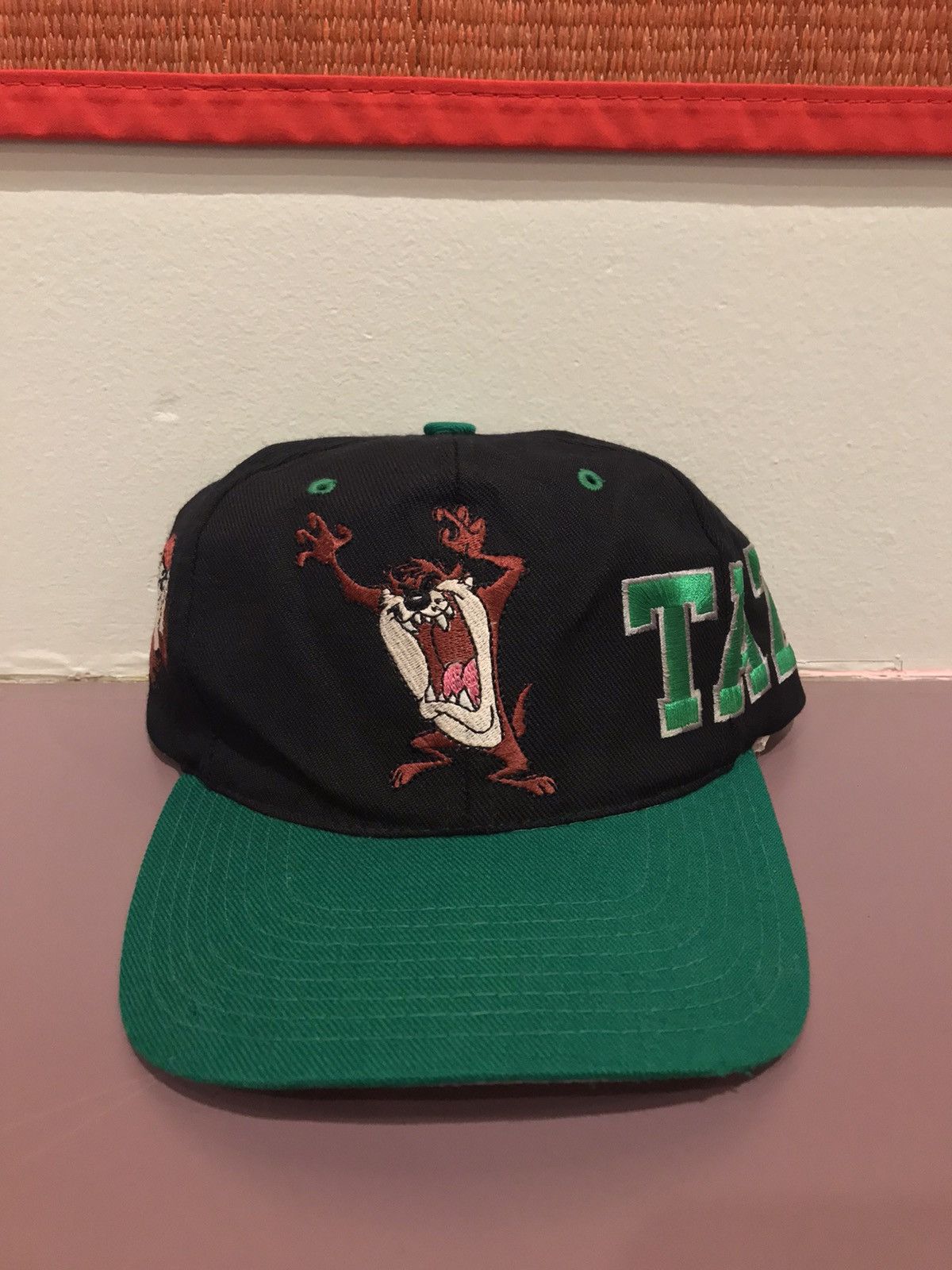 Vintage Vintage retro 90s looney tunes cartoon taz AOP snapback hat ...