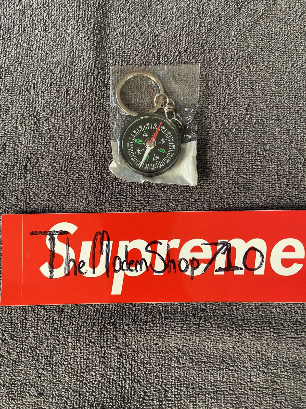 Travis Scott Travis Scott / “Cactus Trails” Compass Keychain | Grailed