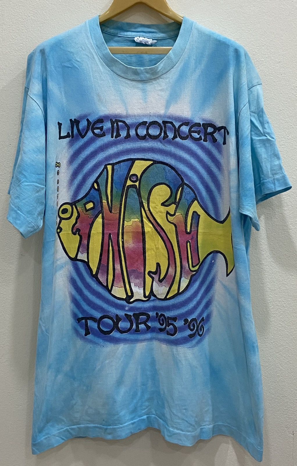 Vintage 🌍🔥Vintage 90s PHISH Logo Tour T-Shirt. | Grailed