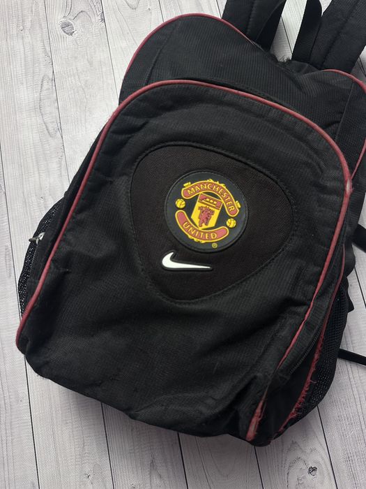 Nike Vintage Nike Manchester United Bag logo distressed | Grailed