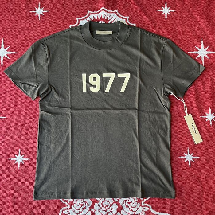 Fear of God SS22 Fear of God Essentials 1977 T-shirt Iron Size XS | Grailed
