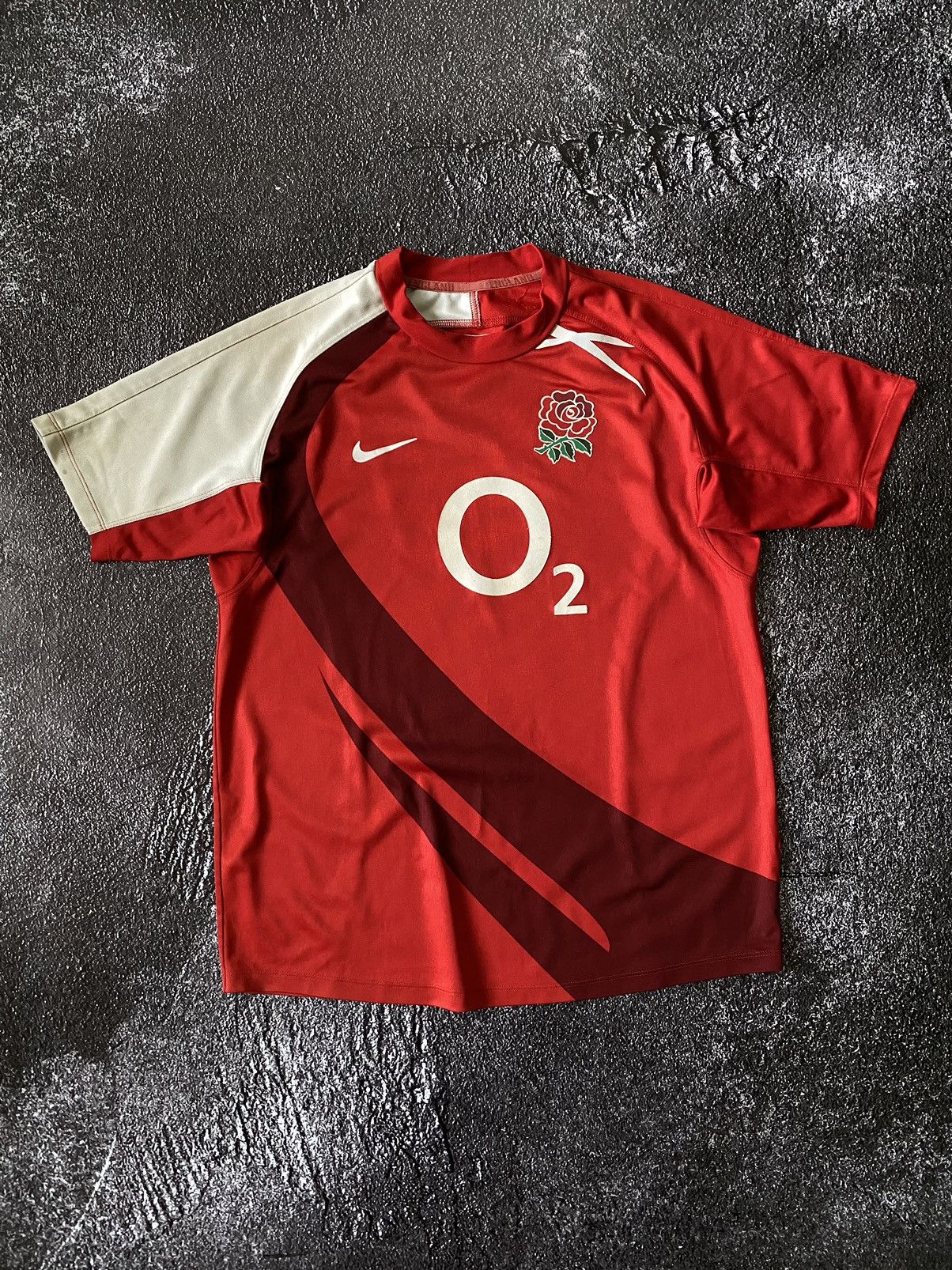 Nike × Streetwear Vintage Nike O2 England Rugby Rose Embroidery Jersey ...