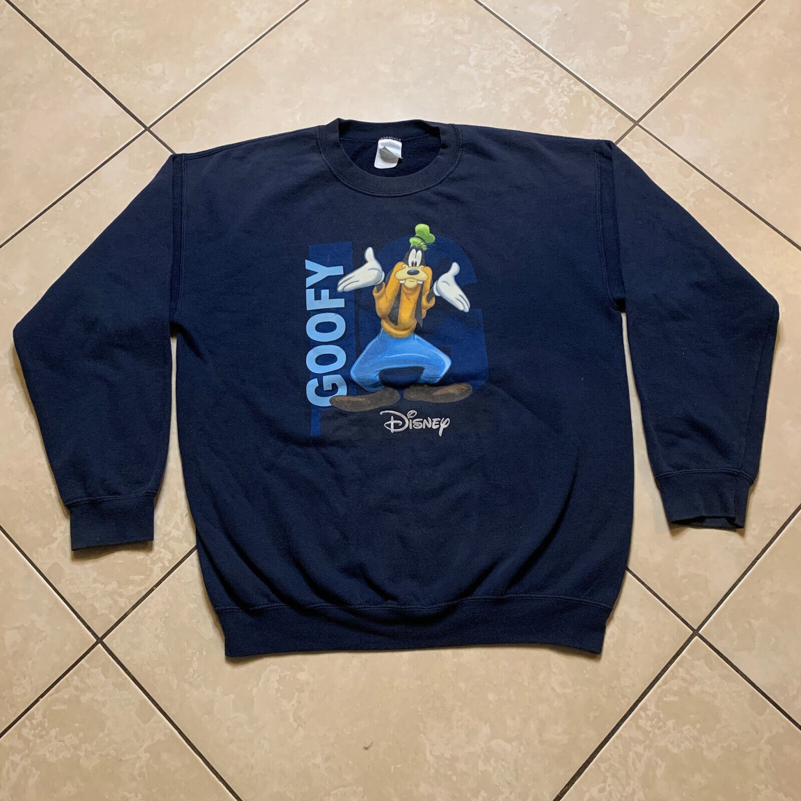 Disney Vintage Y2K Walt Disney GOOFY Shrug Crewneck Sweatshirt Large ...