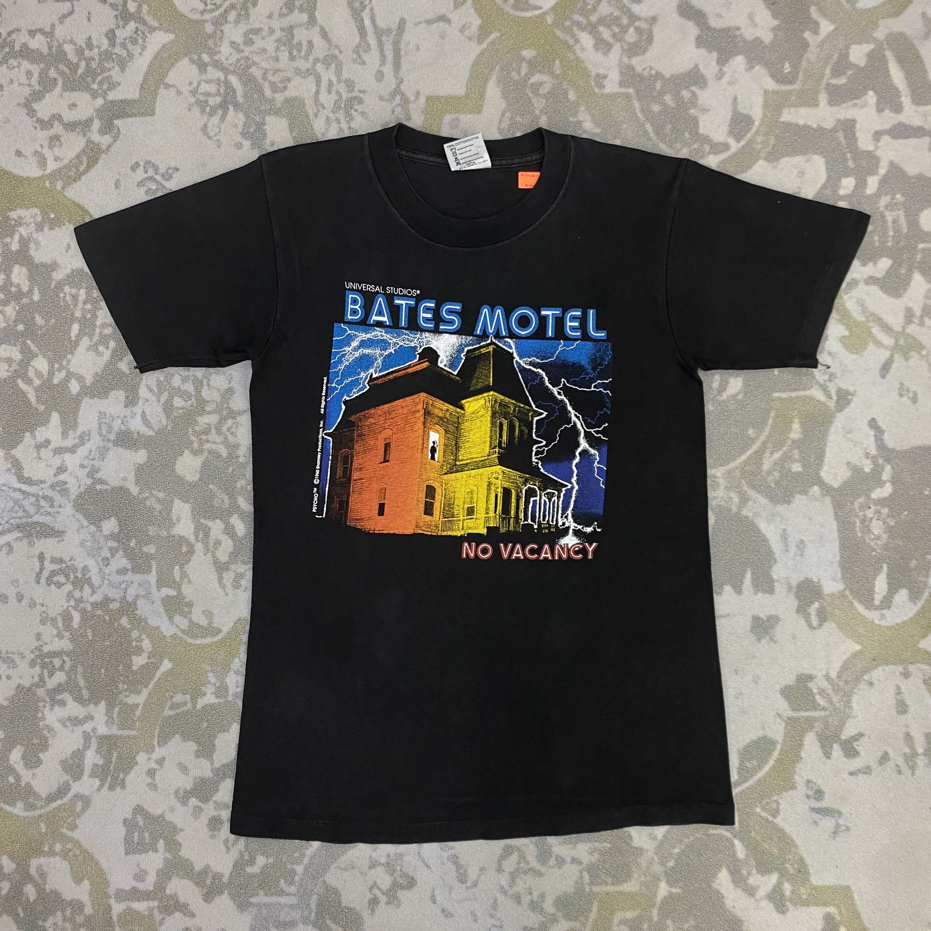 Vintage 90s BATES MOTEL UNIVERSAL STUDIOS MEDIUM SHIRT -M016 | Grailed