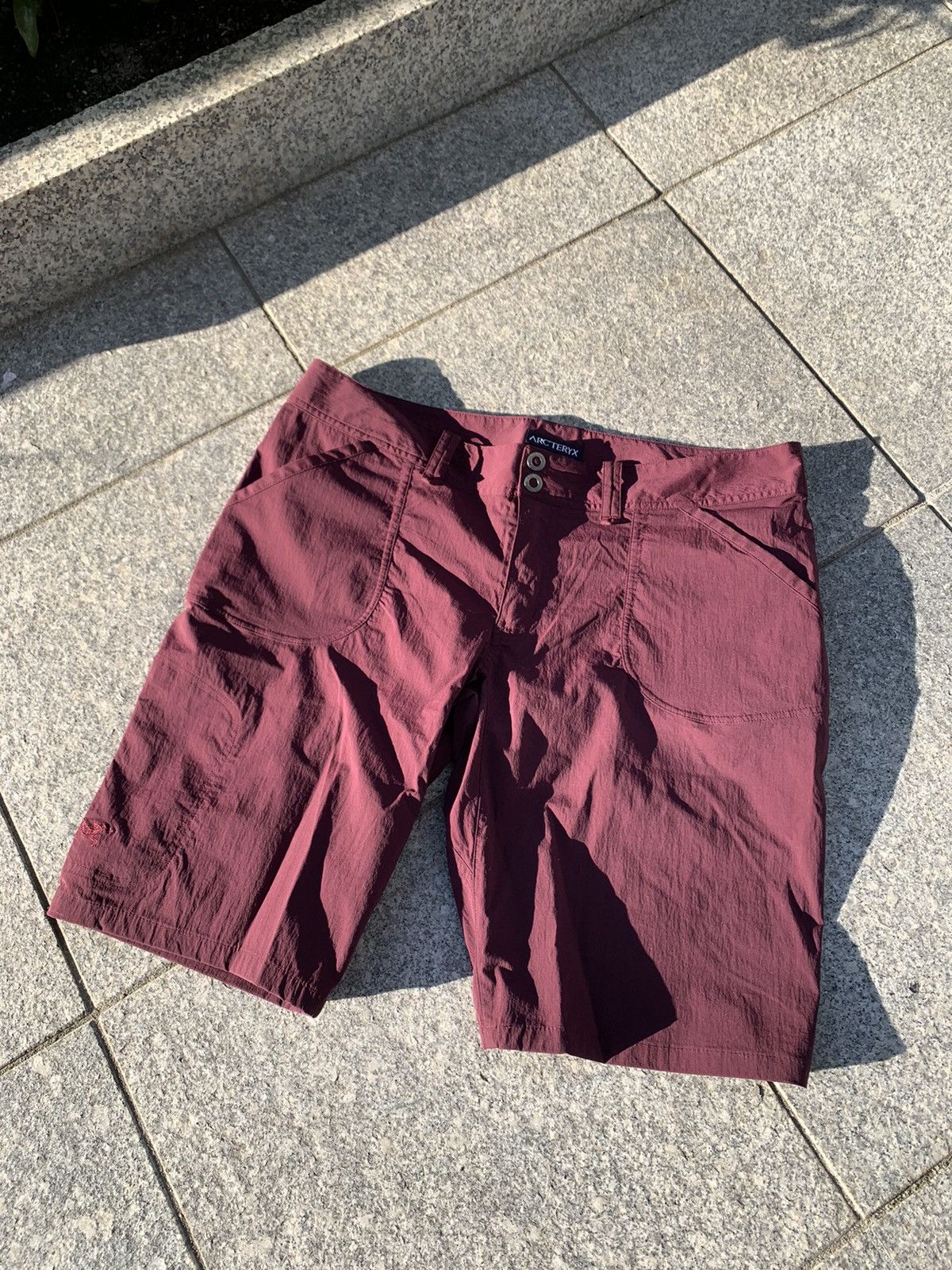 Arc'Teryx Vintage Arcteryx Nylon Metal Shorts Y2K | Grailed Arc'Teryx Vintage Arcteryx Nylon Metal Shorts Y2K | Grailed