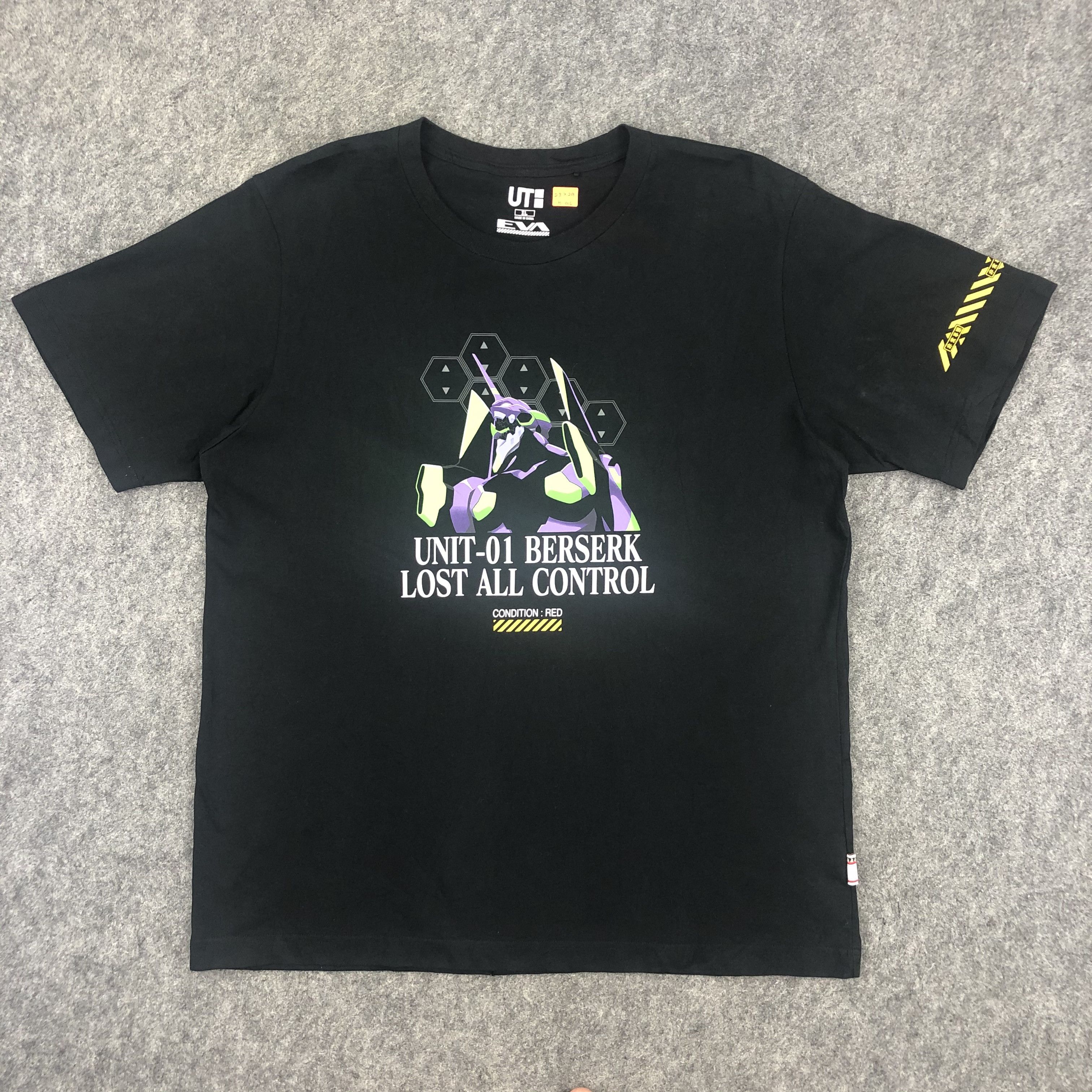 Uniqlo Evangelion anime Unit-01 Berserk Tshirt - H016 | Grailed