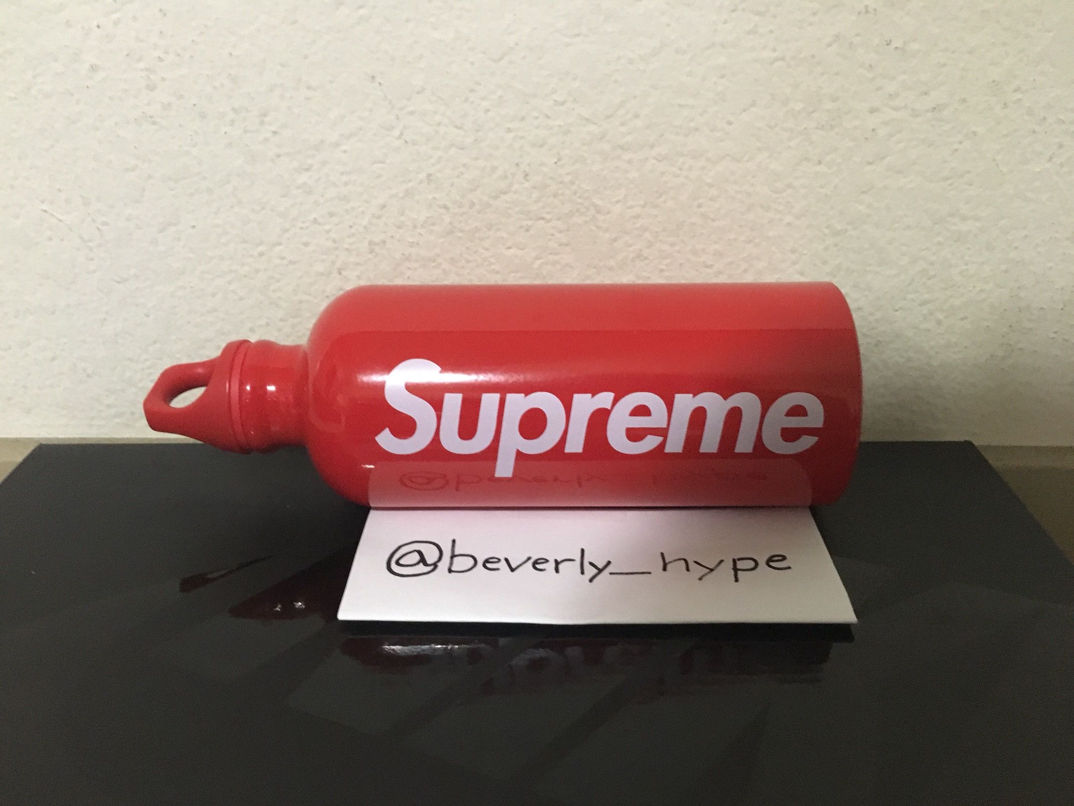 Supreme Water Bottle | Grailed