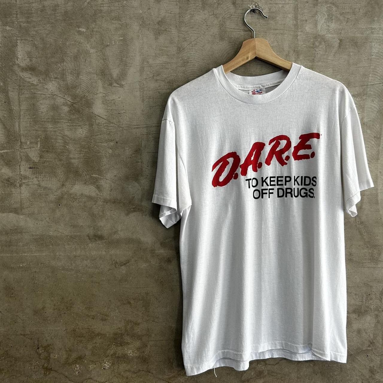 Vintage vintage 90’s dare to keep kids off drugs single stitch tee ...