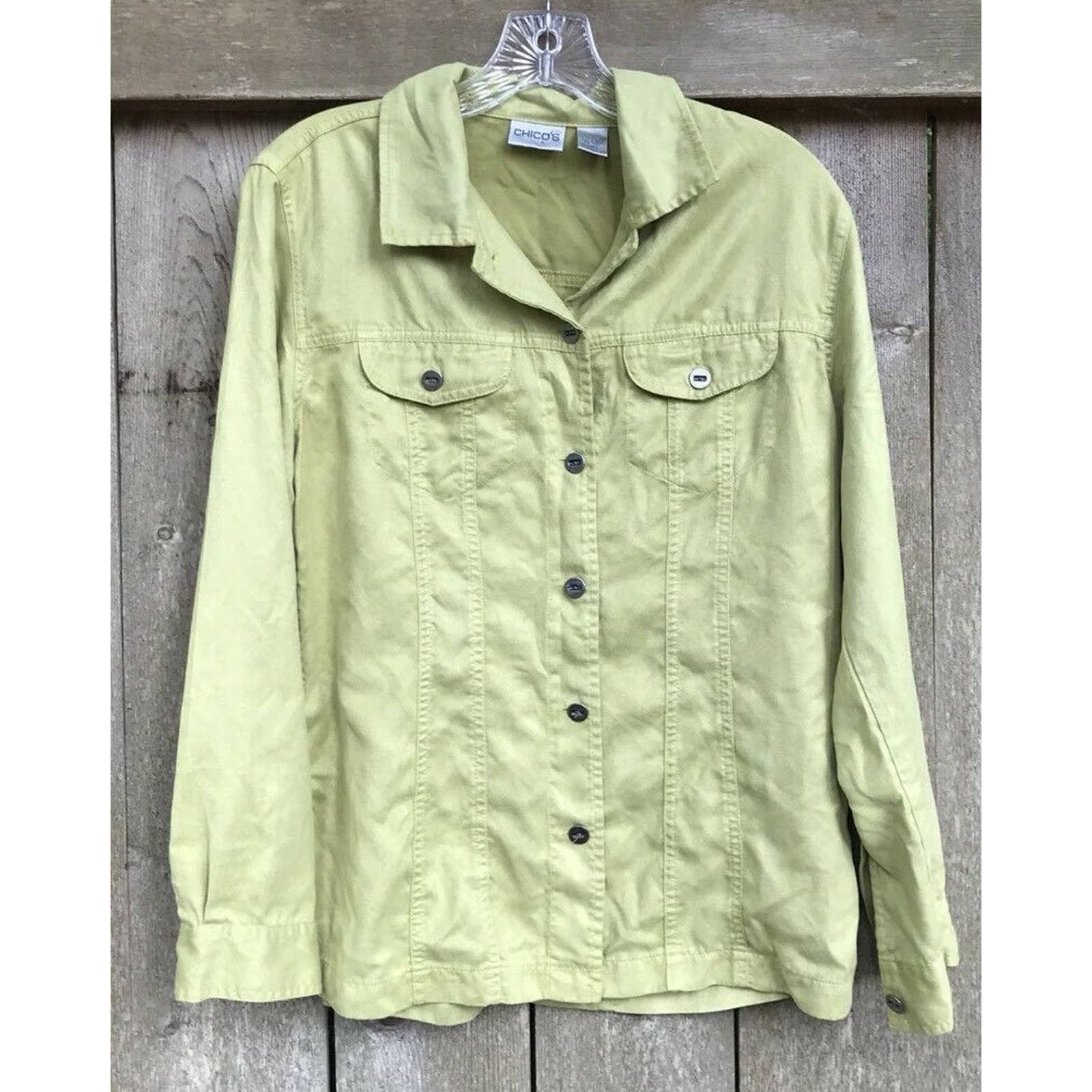 Chicos Chicos Light Green Faux Suede Button Up Shacket - Medium (1 ...