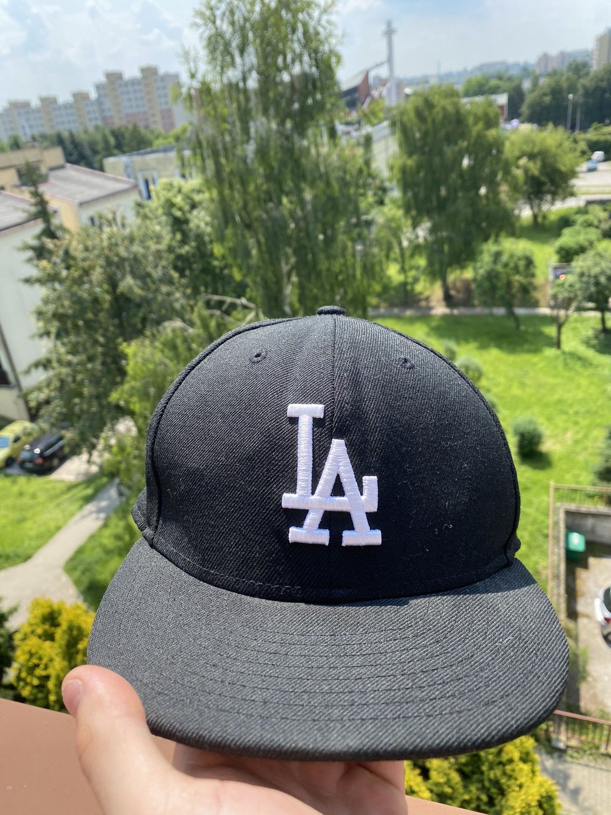 La × New Era × Streetwear 🧢 Los Angeles cap , y2k style | Grailed