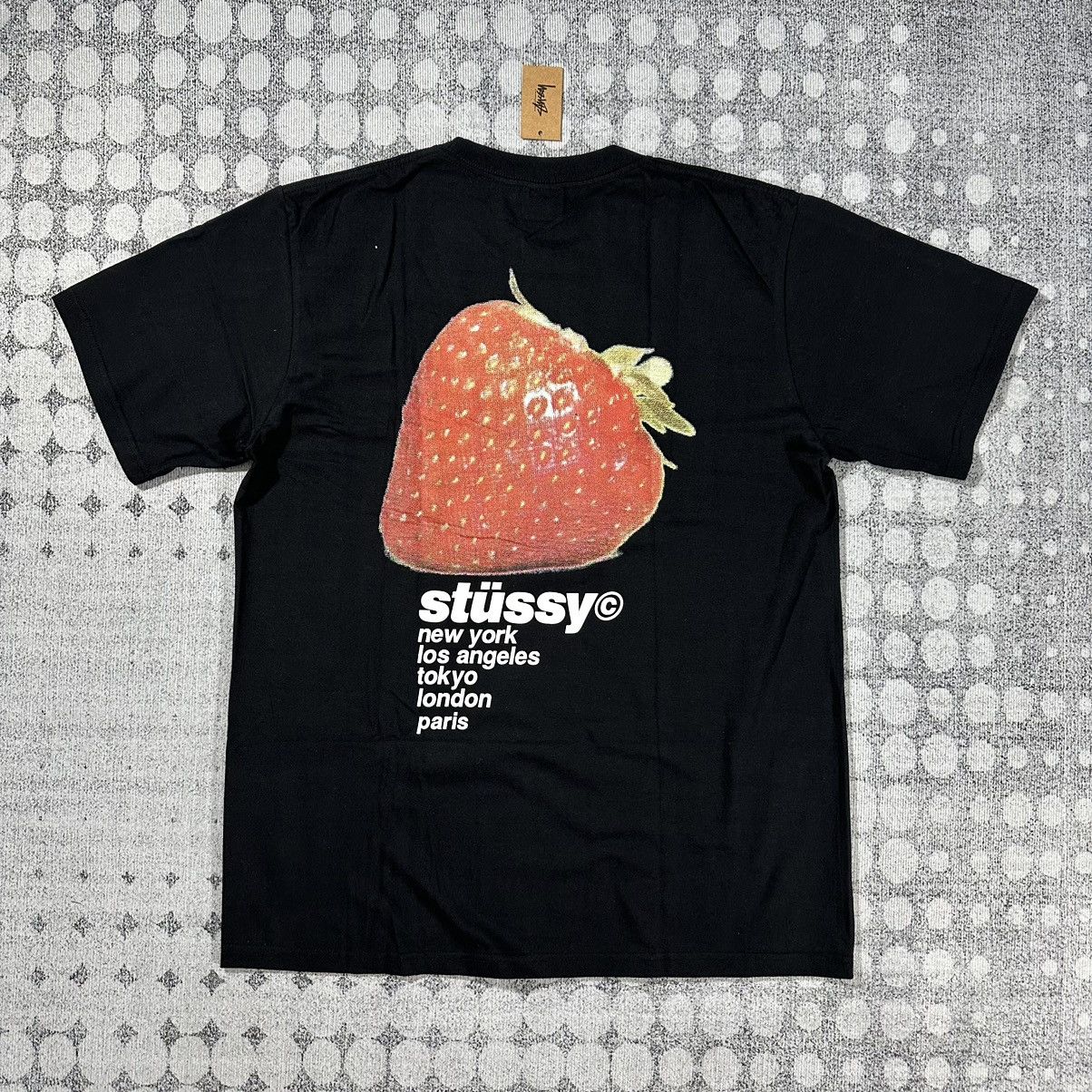 Streetwear × Stussy STUSSY STRAWBERRY TEE - XLARGE | Grailed