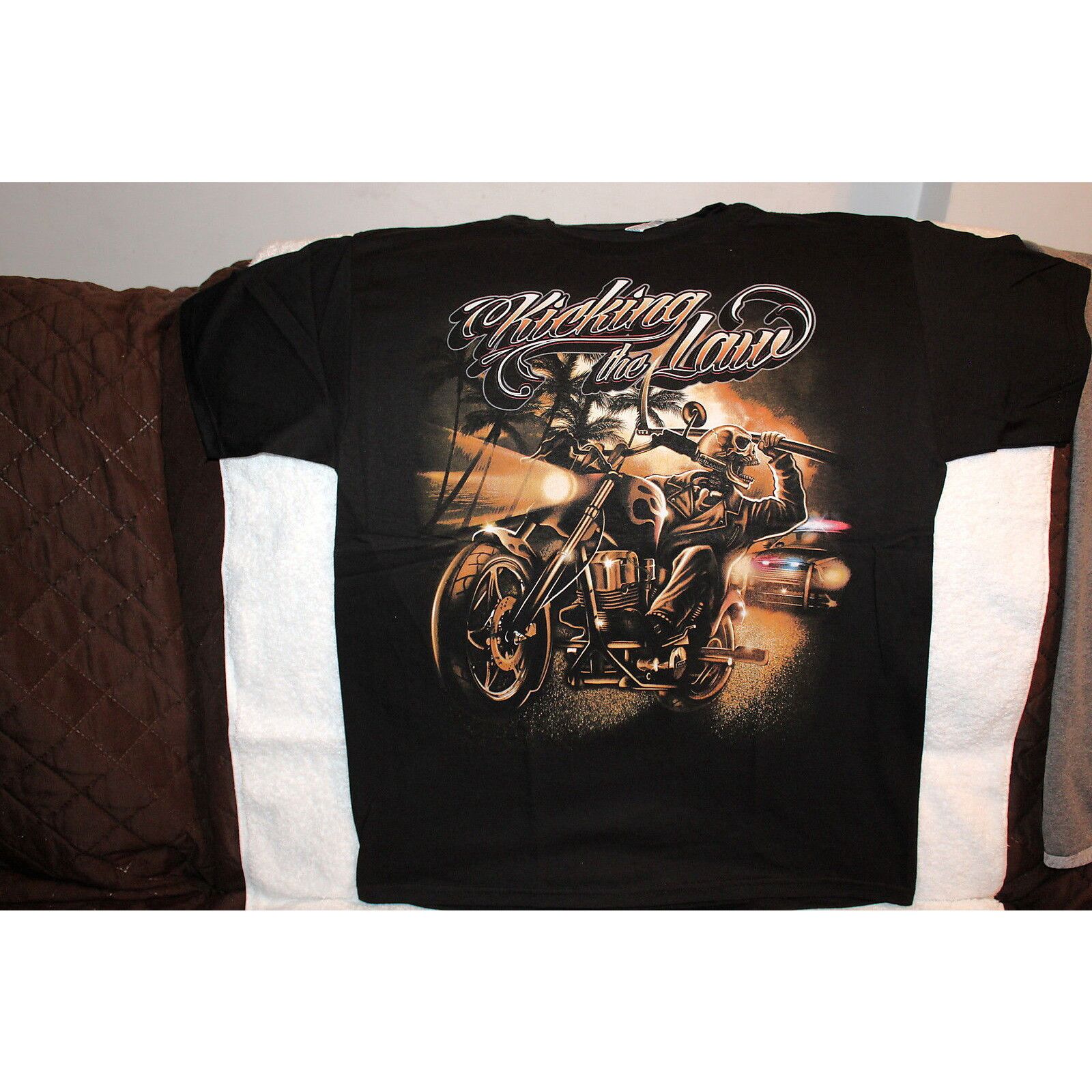 Police SKELETON RIDING MOTORCYCLE CHASED BY POLICE KICKING THE LAW T ...