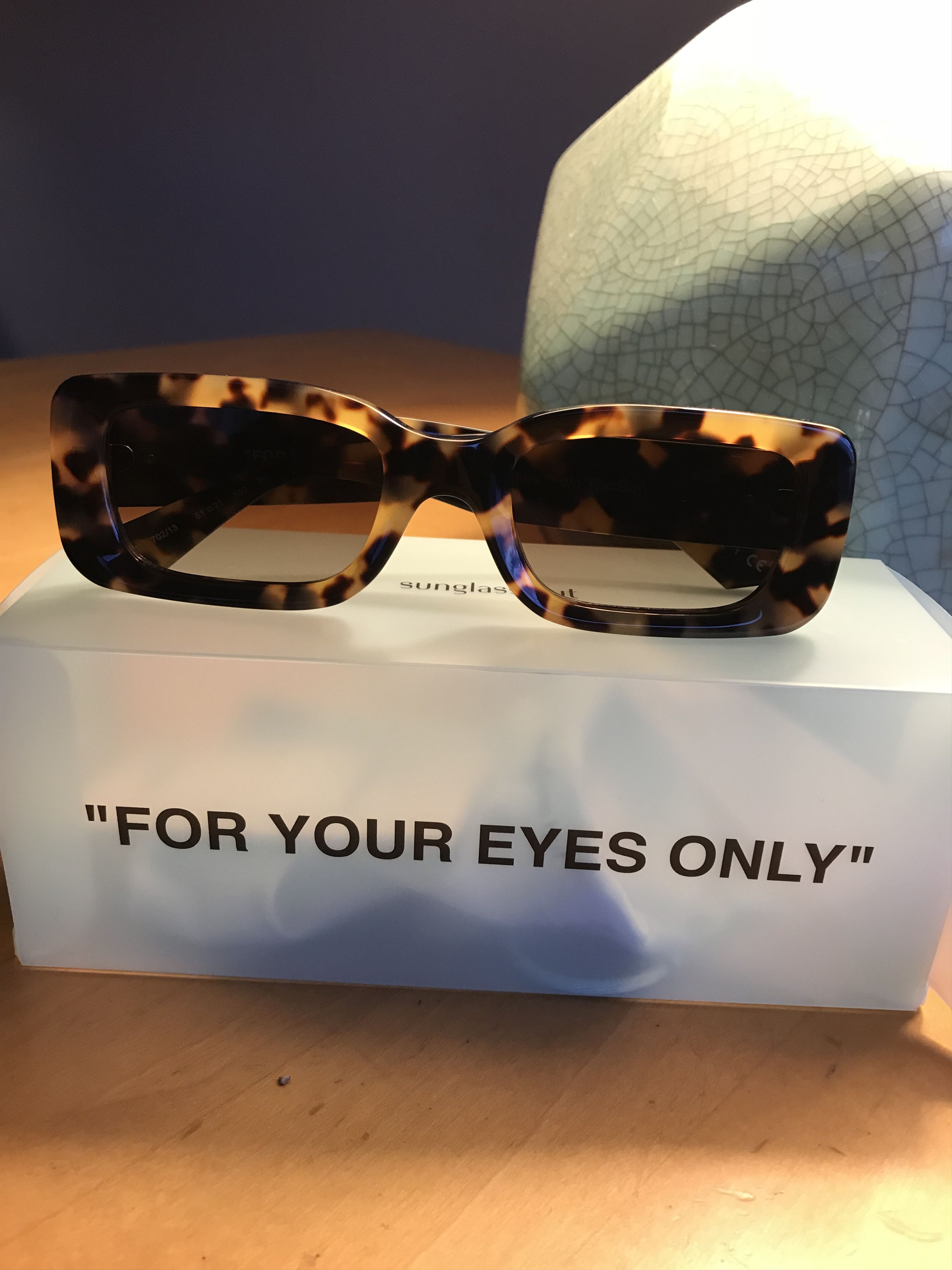 Off-White off-white rectangular sunglasses | Grailed
