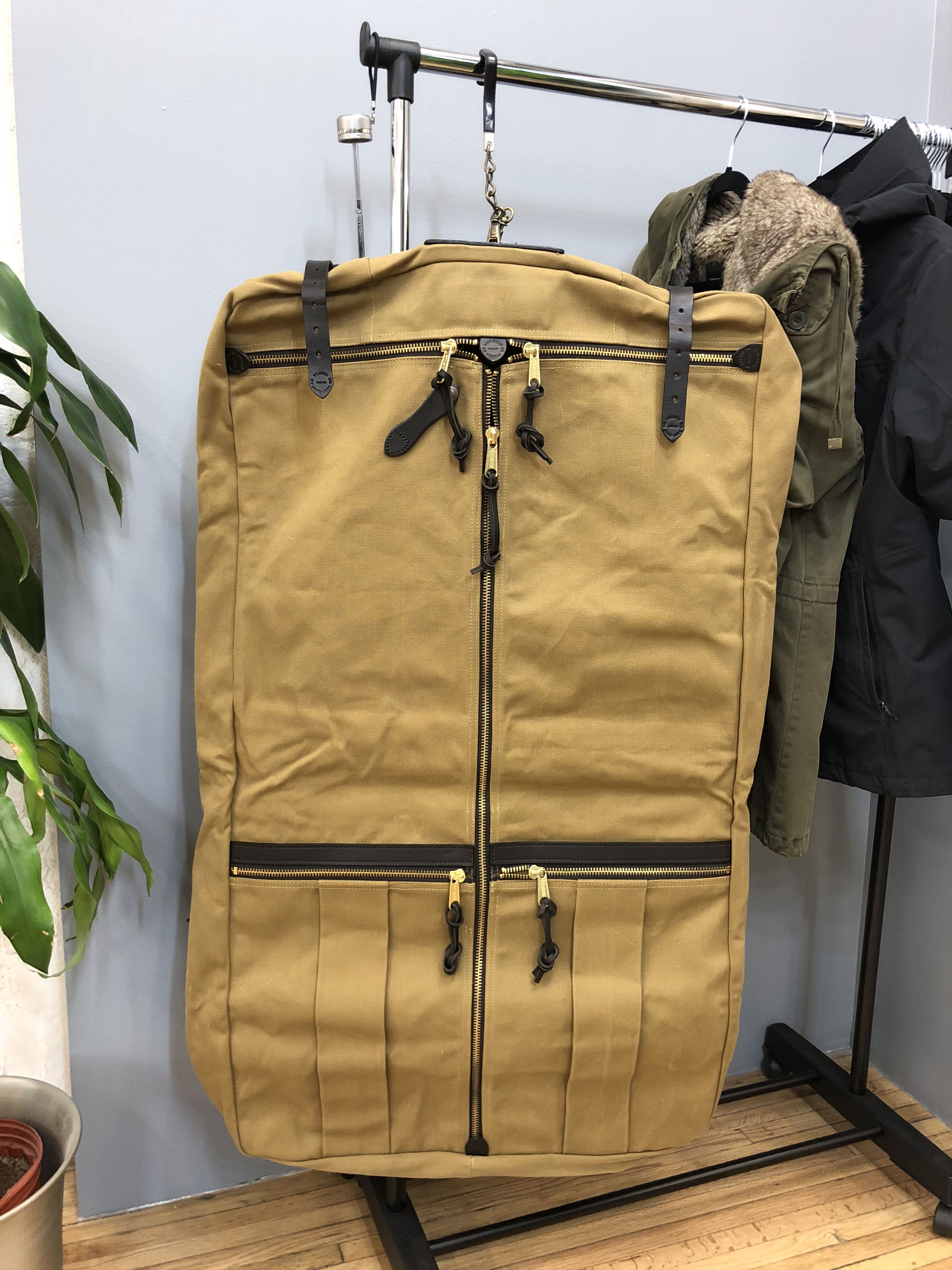 Filson Rugged Twill Garment Bag Review Cheap Sale | emergencydentistry.com