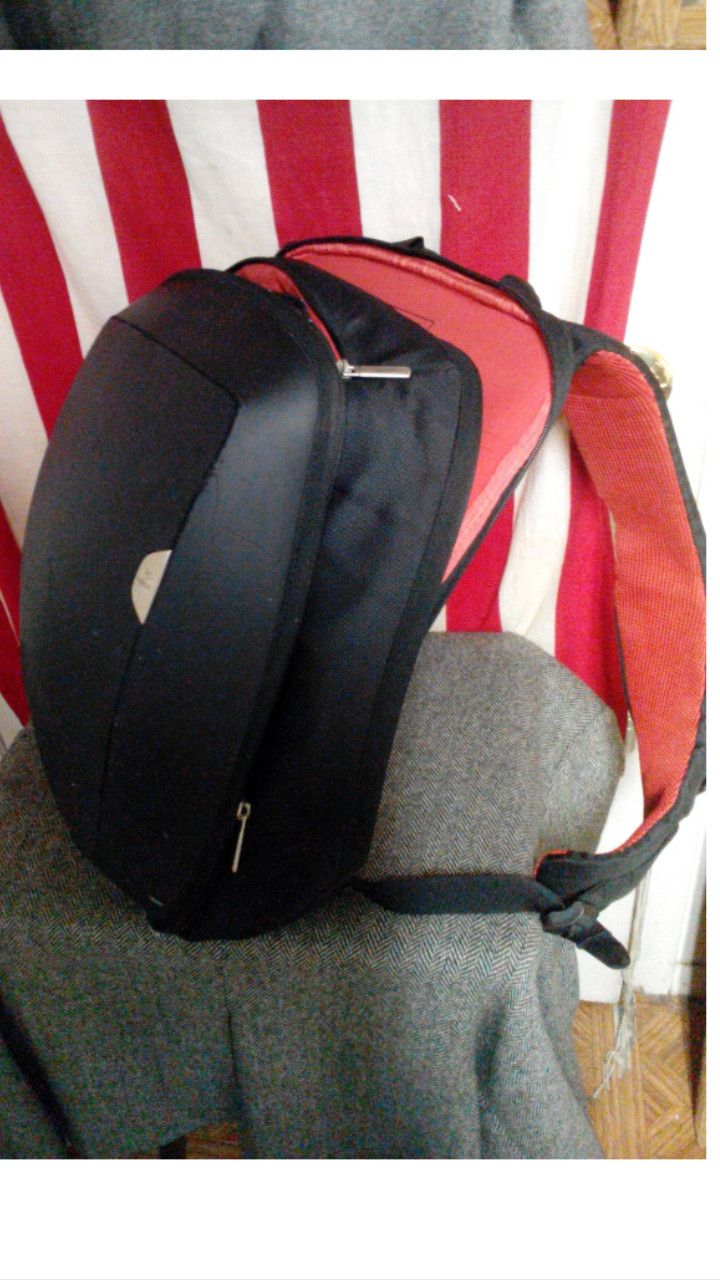 Other Logitech Kinetik hardshell laptop backpack | Grailed