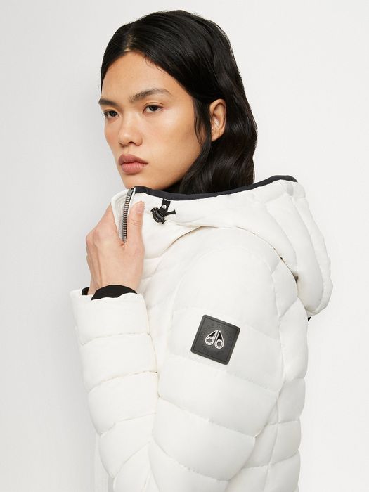 Moose Knuckles Rockcliff Woman White Jackets | Grailed