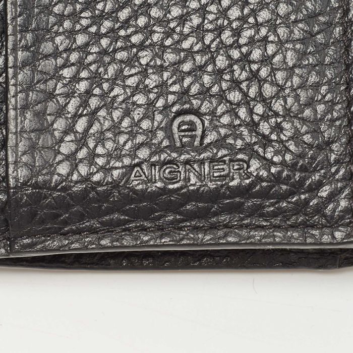 Aigner AIGNER Black Leather Envelope Flap Compact Wallet | Grailed