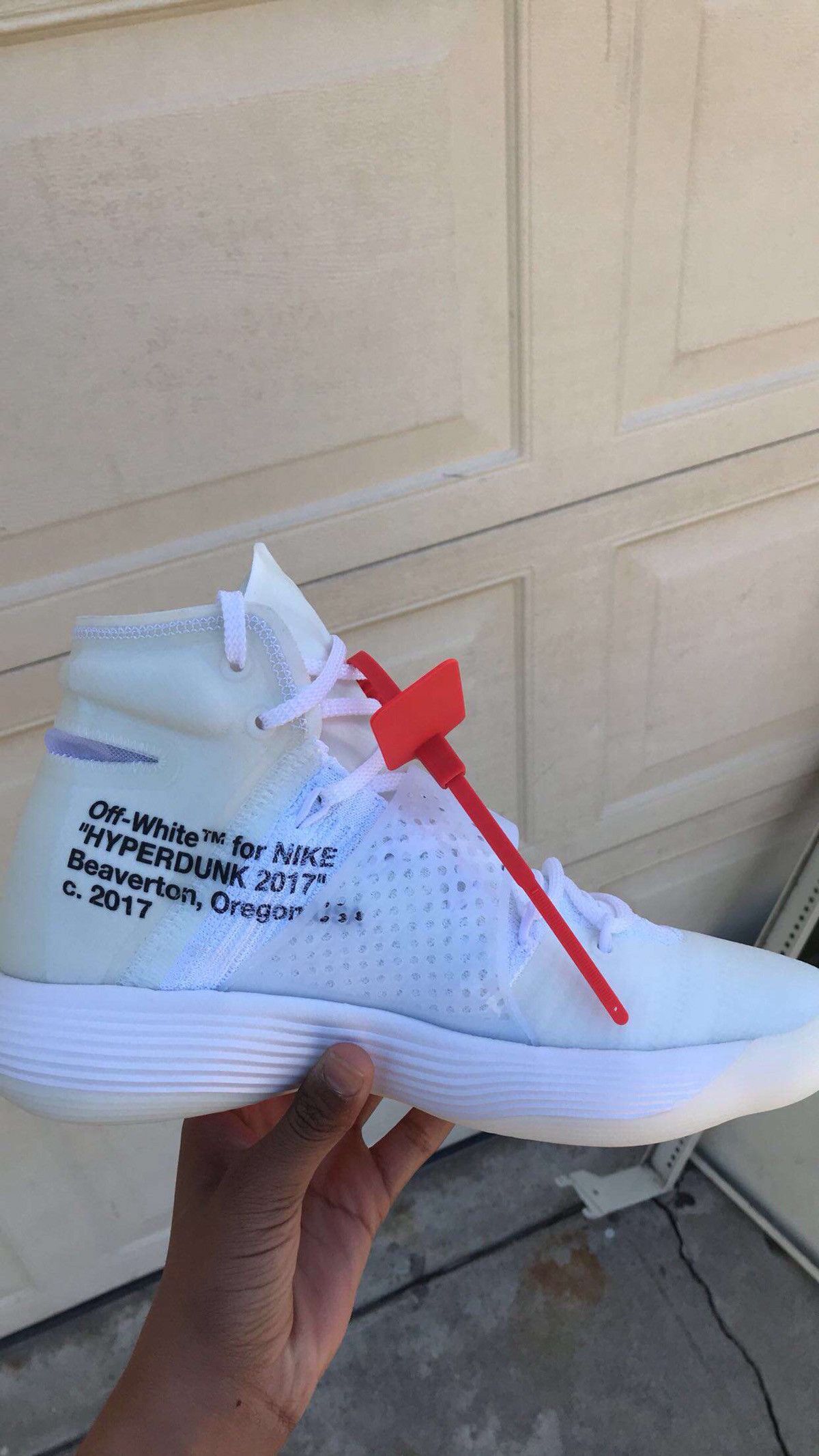 Nike Last Drop! Off White X Nike Hyperlinks | Grailed