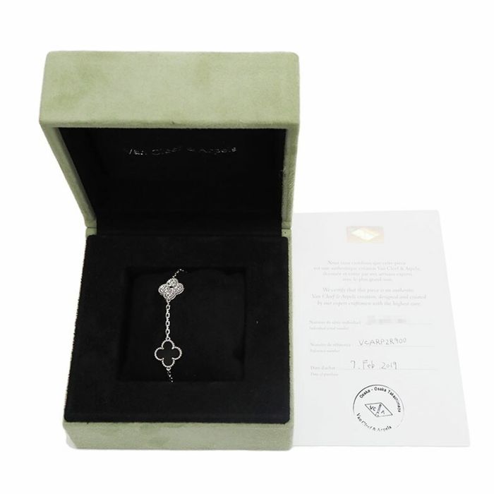Van Cleef & Arpels Van Cleef & Arpels VanCleef&Arpels Alhambra Onyx ...