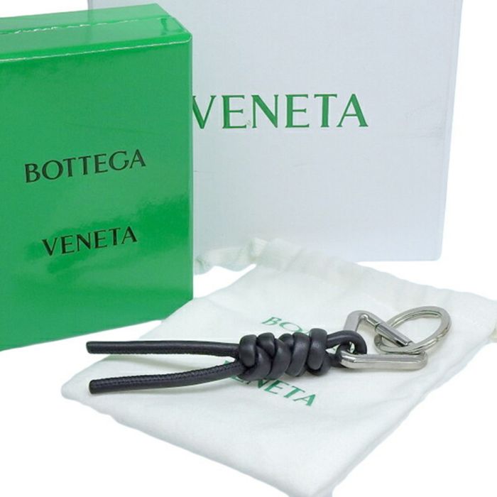 Bottega Veneta Bottega Veneta Leather Triangle Key Ring Black Women's ...