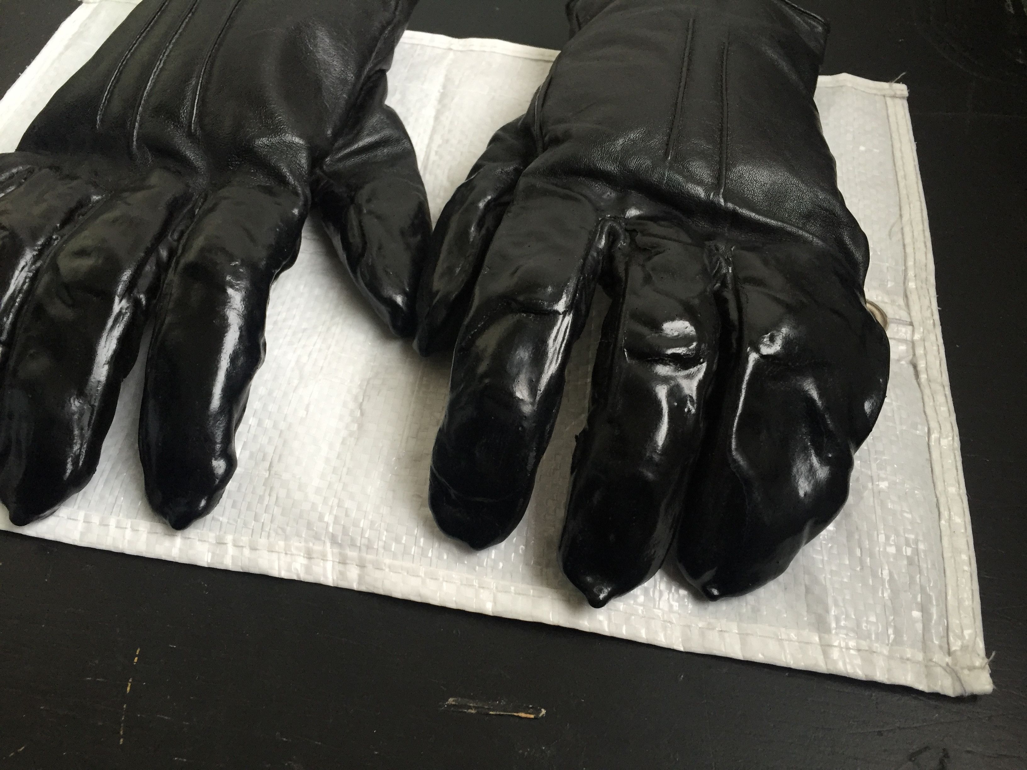 Carol Christian Poell CCP rubber dripped gloves | Grailed