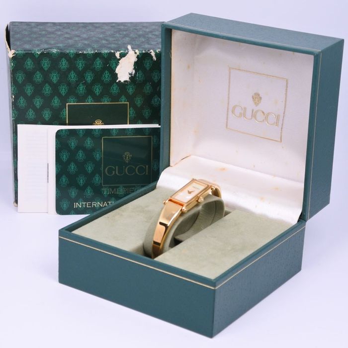 Gucci GUCCI Shell Watch 1500L Gold Plated Swiss Made Quartz Analog ...