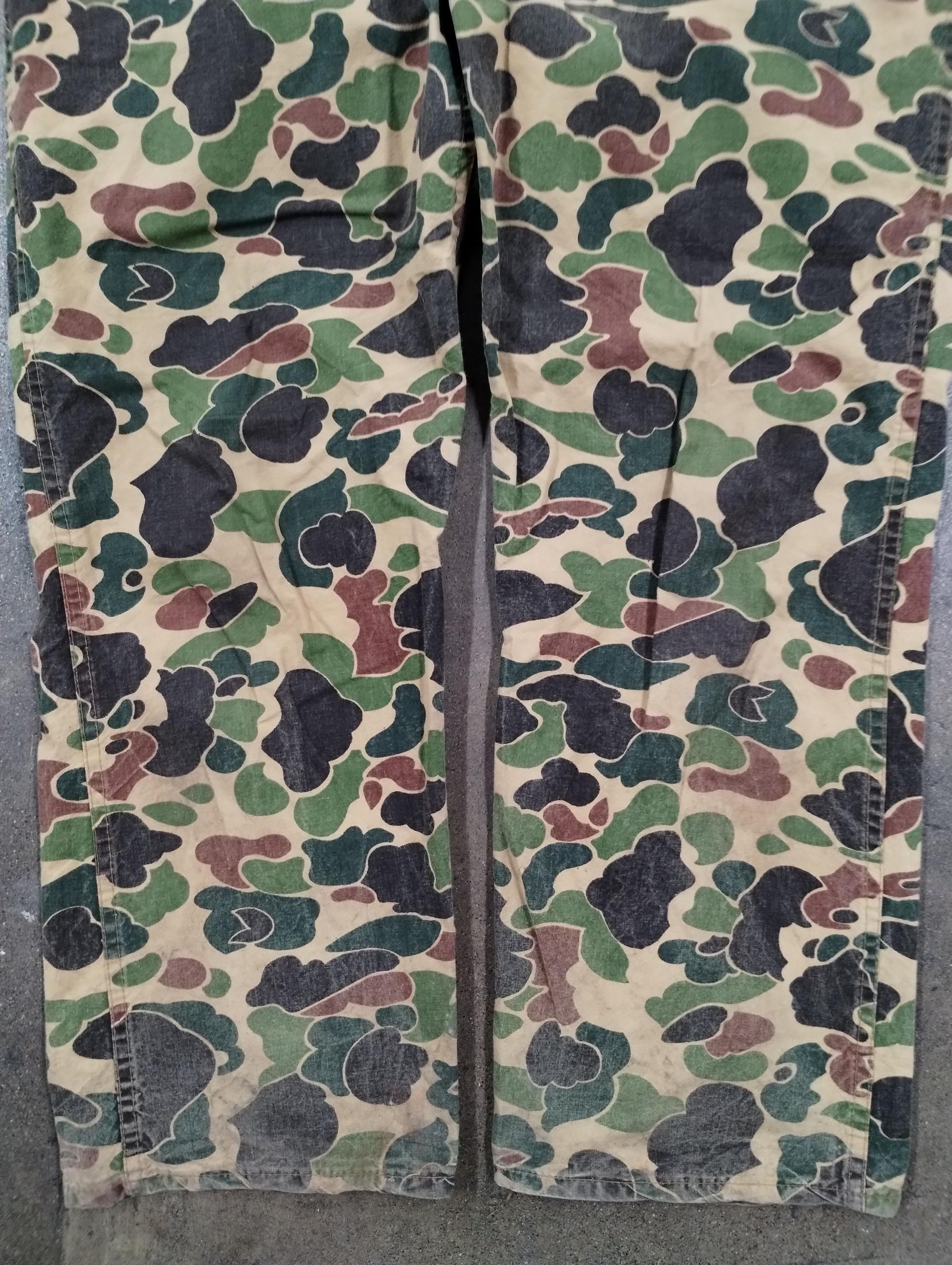 Camo × Streetwear × Vintage Vintage 1970s Camo Pants Talon Zipper True ...