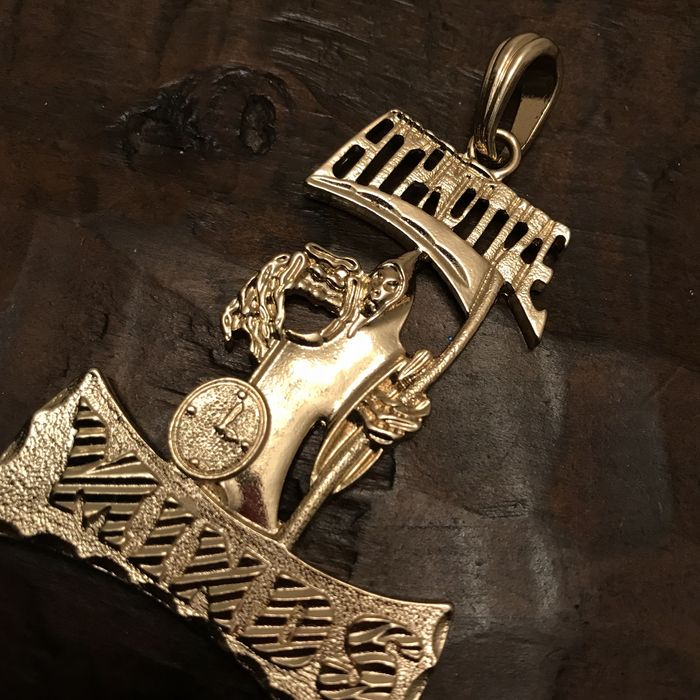 Vintage Three 6 Mafia Hypnotize Minds Pendant | Grailed