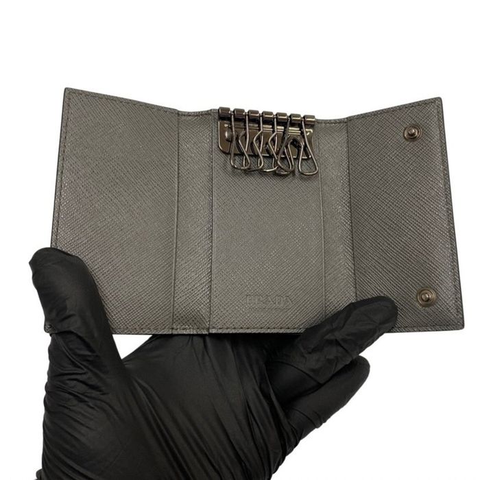 Prada PRADA Logo Metal Fittings Saffiano Leather Genuine Key Case Black ...