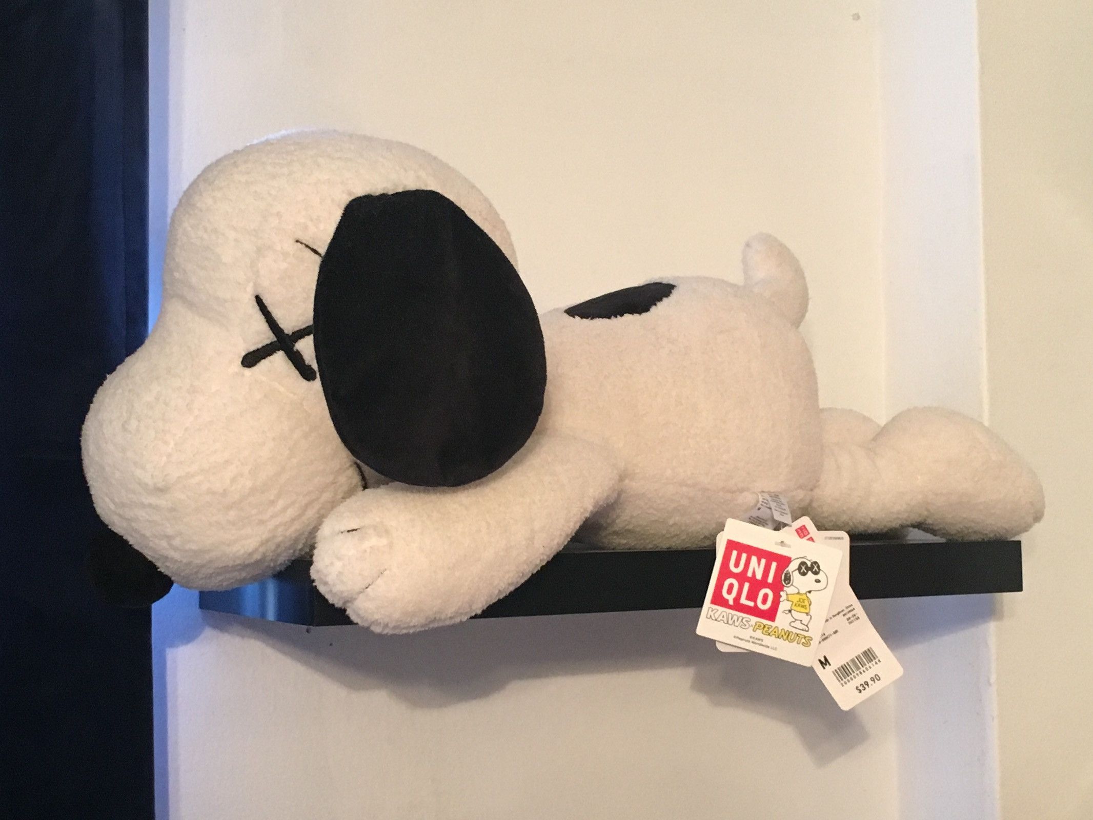 Uniqlo White Large Snoopy Plush | Grailed